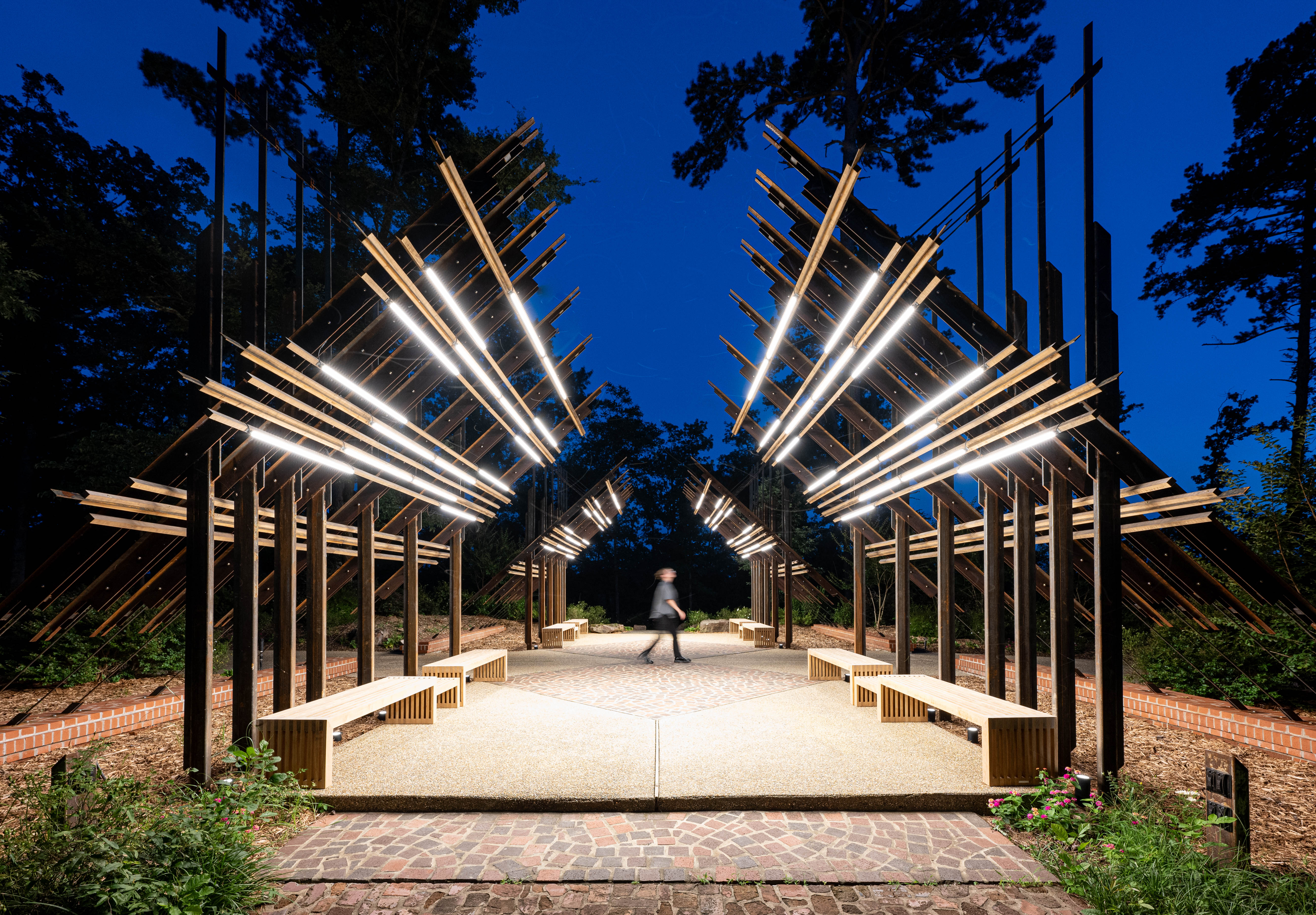 Idea 4130795: Falling Leaves Pavilion by Jennings + Santa-Rita ...