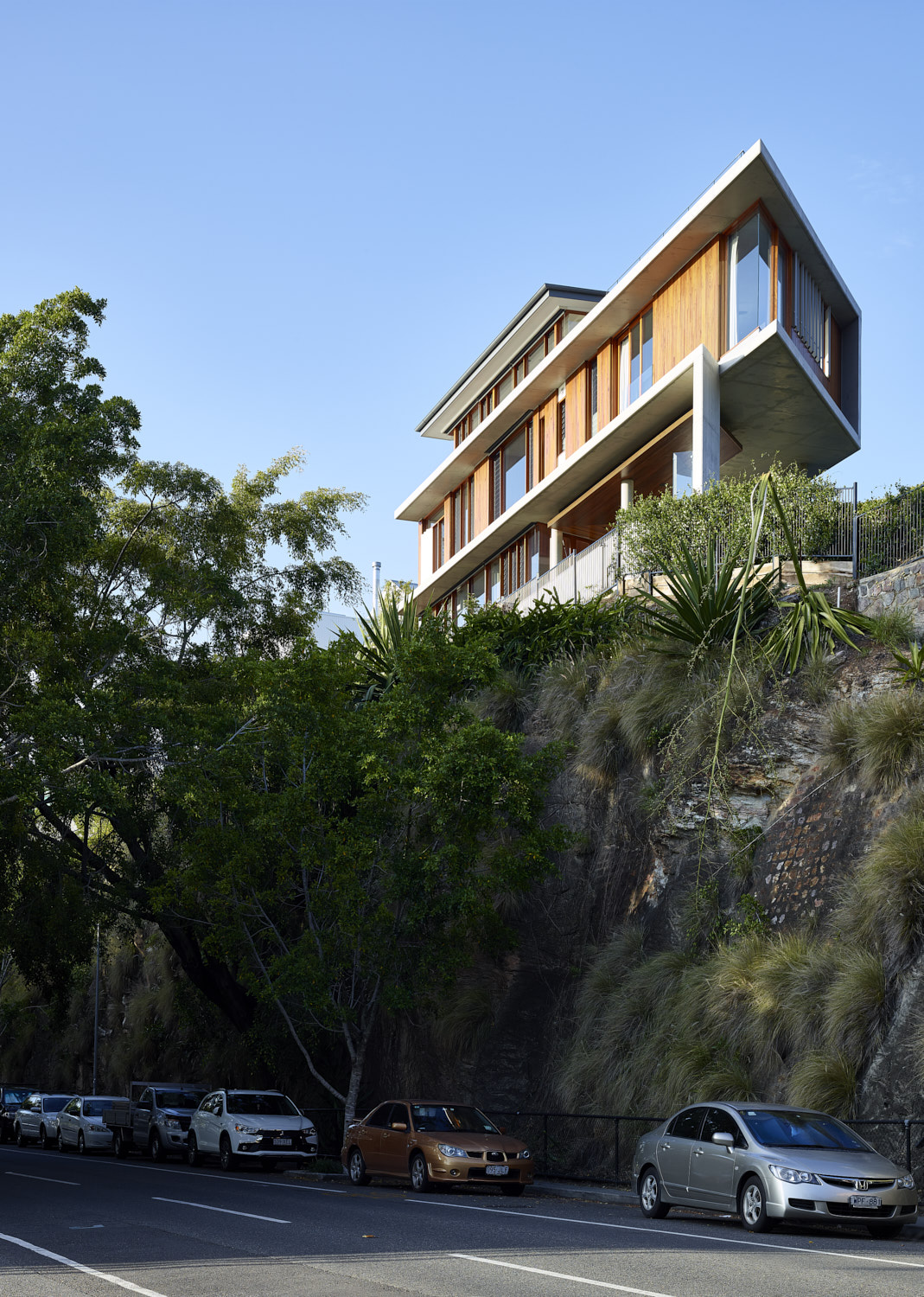 Clifftop House by Joe Adsett Architects - Architizer
