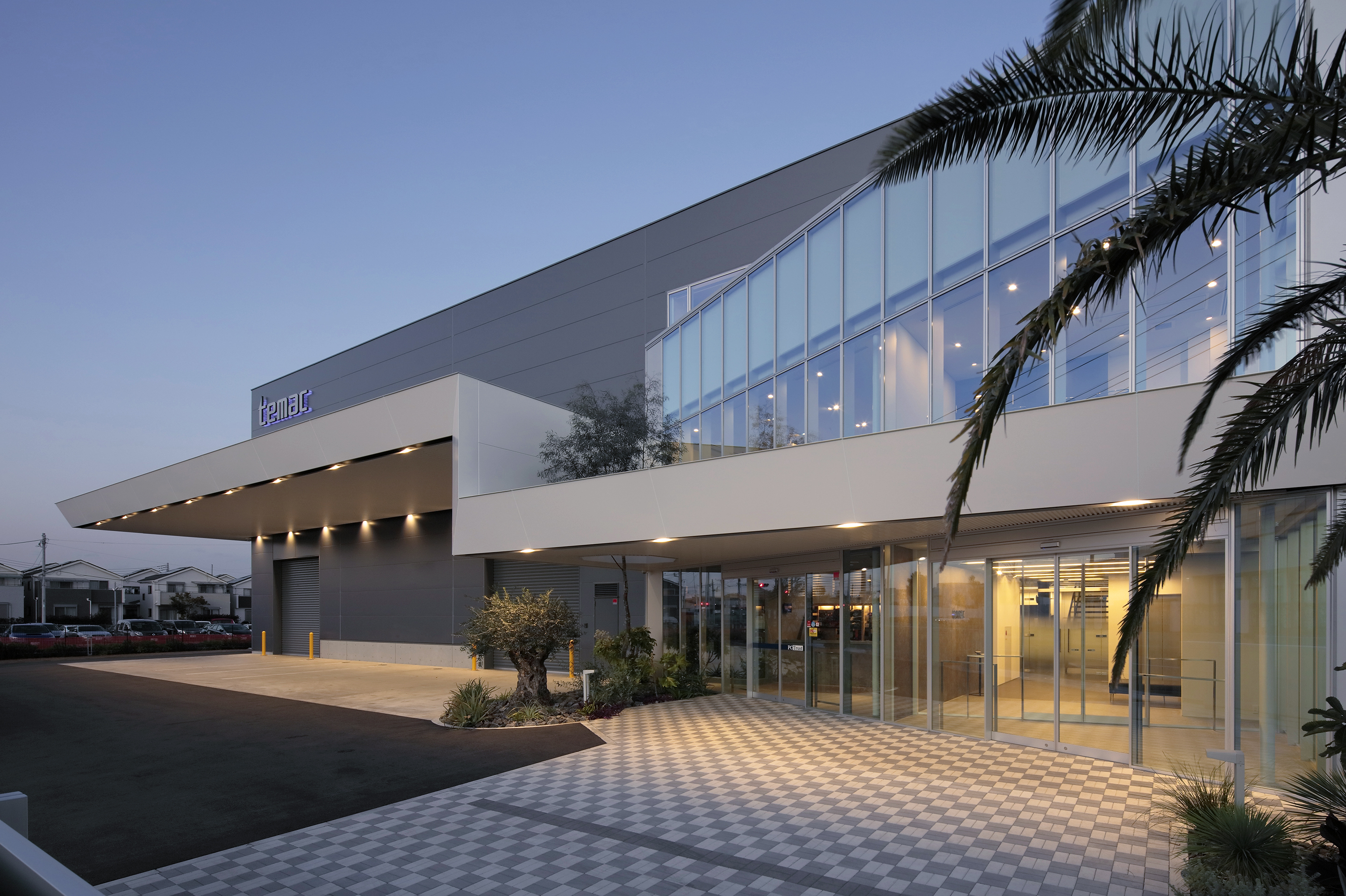 TEMAC headquarters building by FEDL (Far East Design Lab.) - Architizer