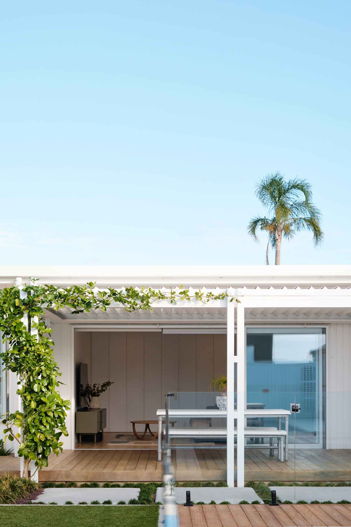 Palm Springs House by Arkhē - Architizer
