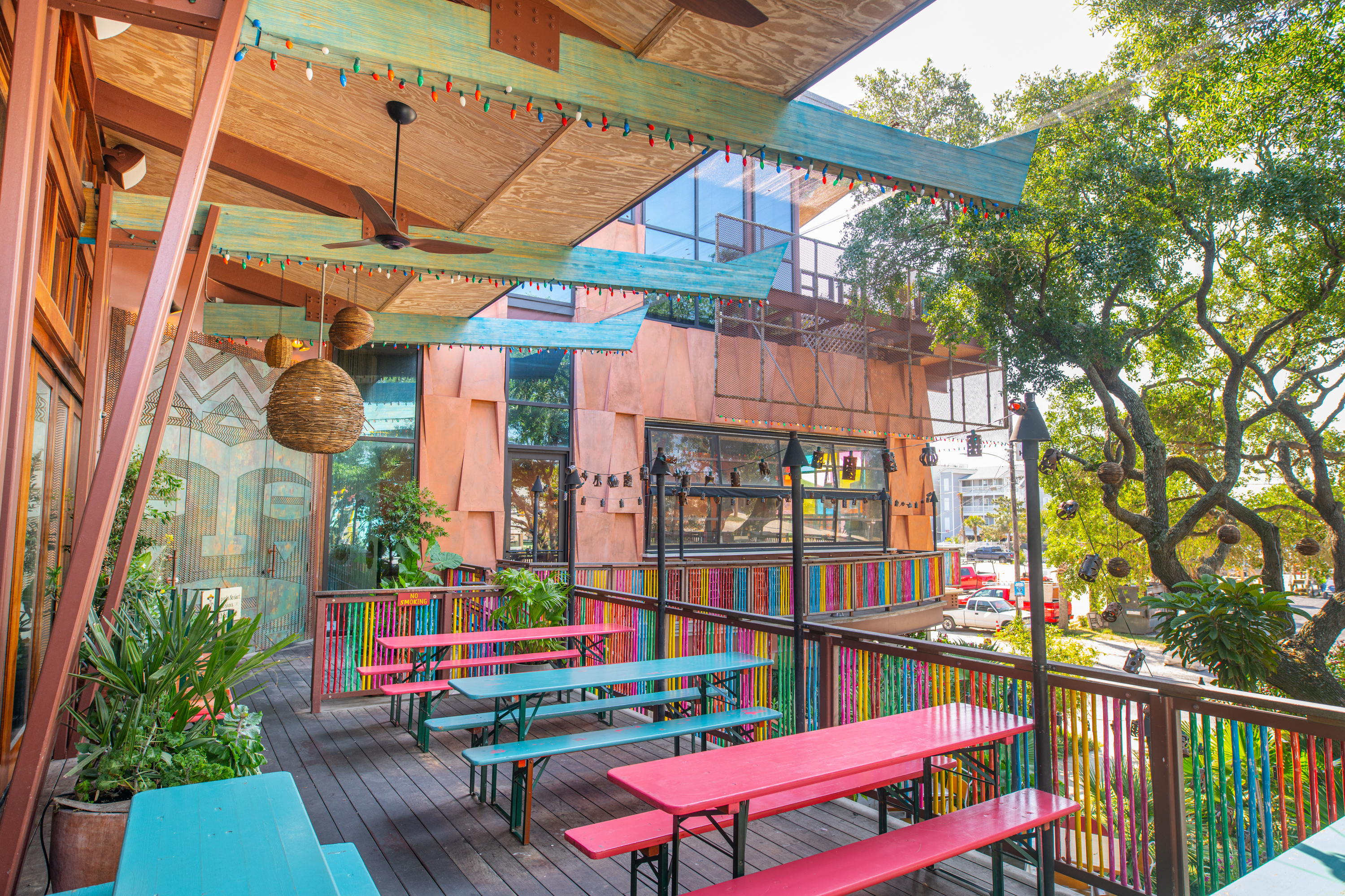 wiki wiki restaurant by Kevan Hoertdoerfer Architects - Architizer