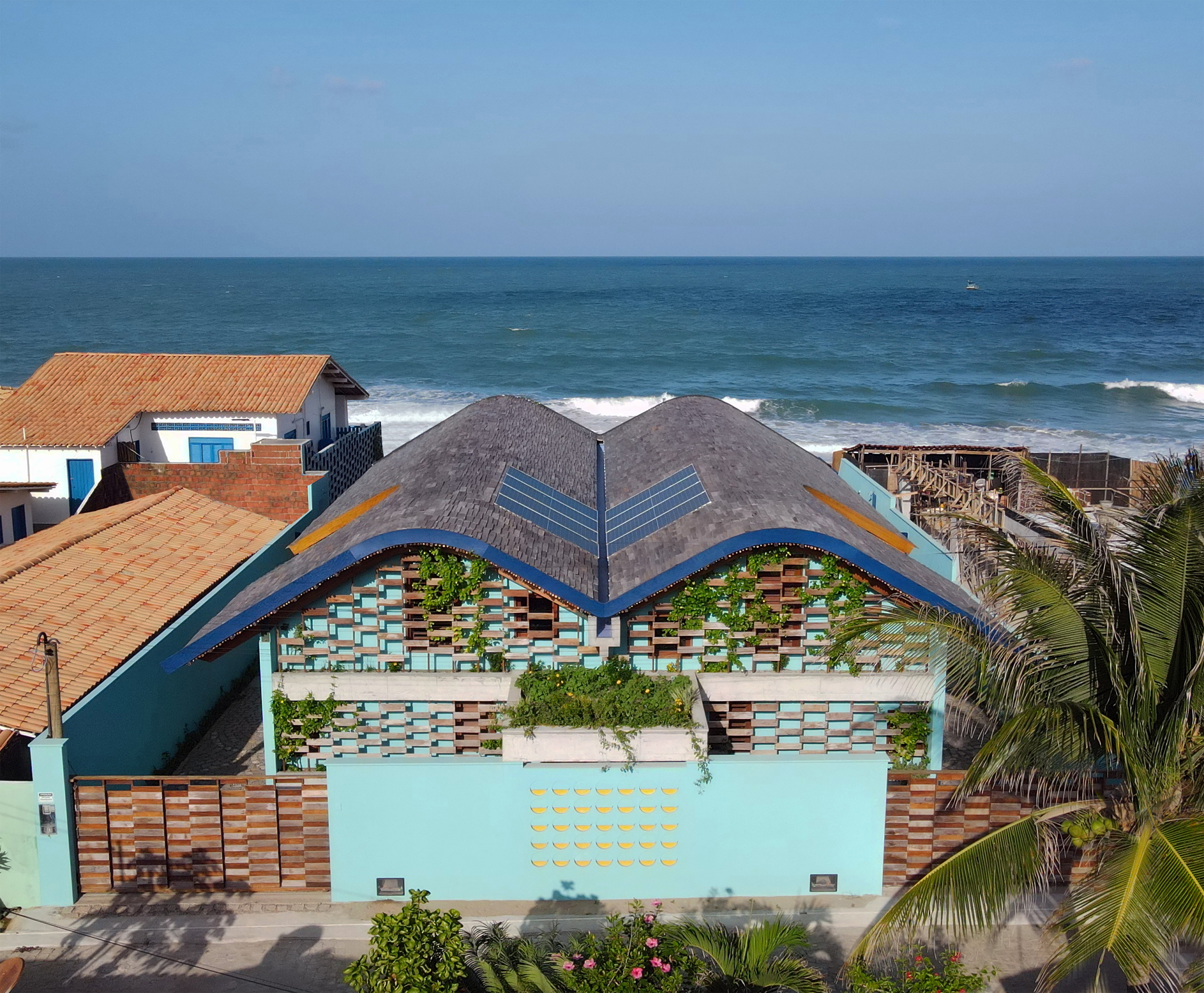 Gutter House by Atelier Daniel Florez - Architizer