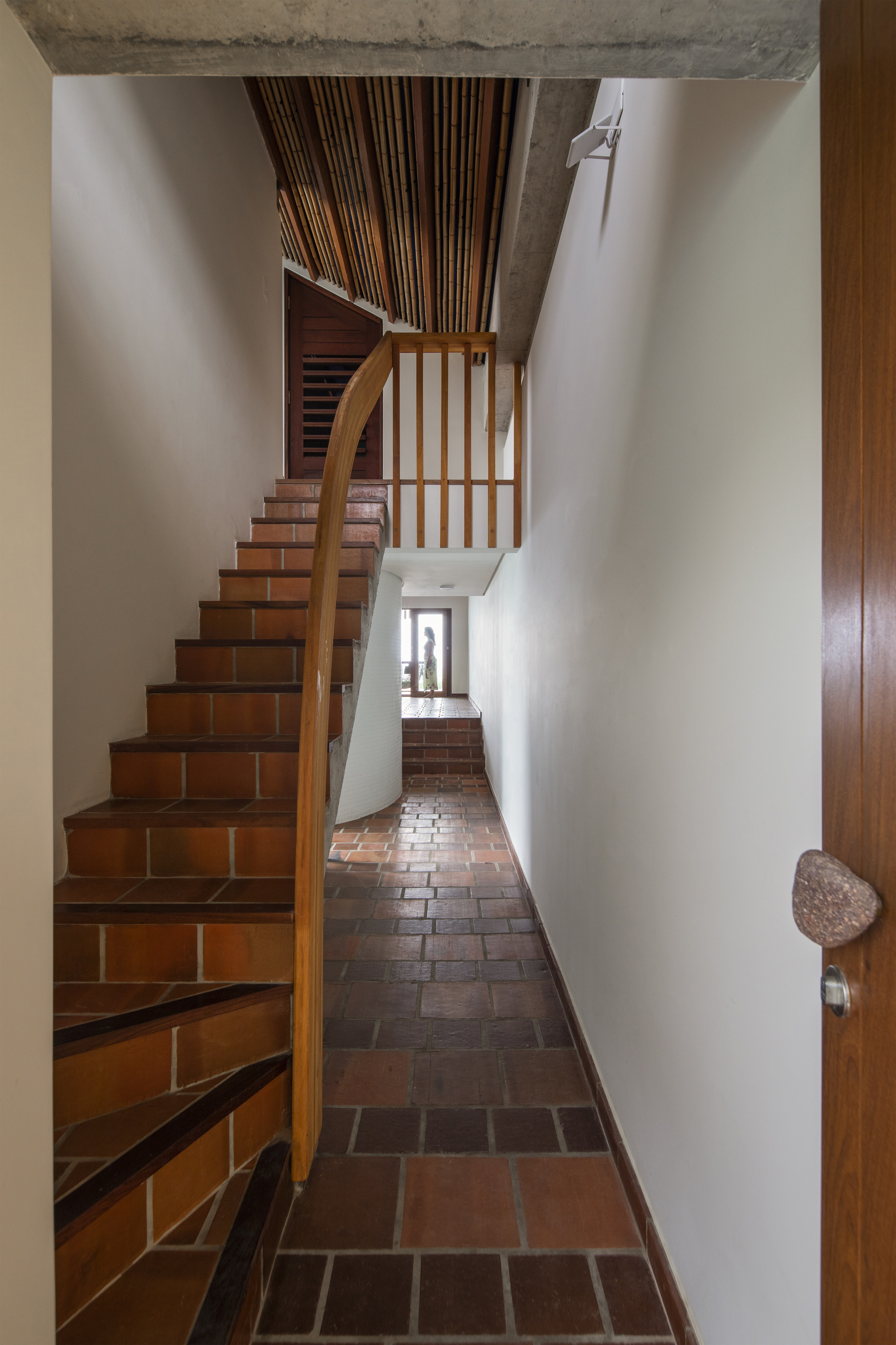 Gutter House by Atelier Daniel Florez - Architizer