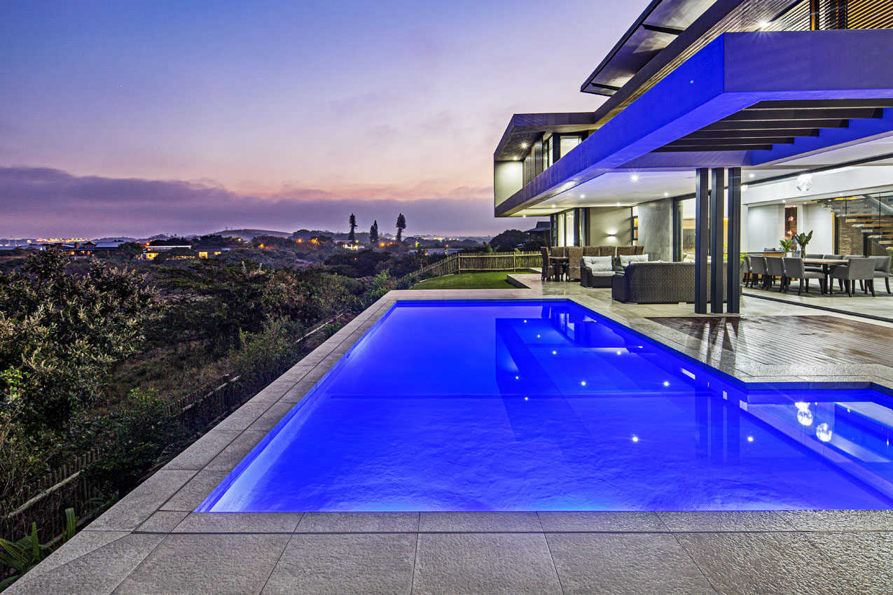 FUCHSIA HOUSE by Metropole Architects - Architizer