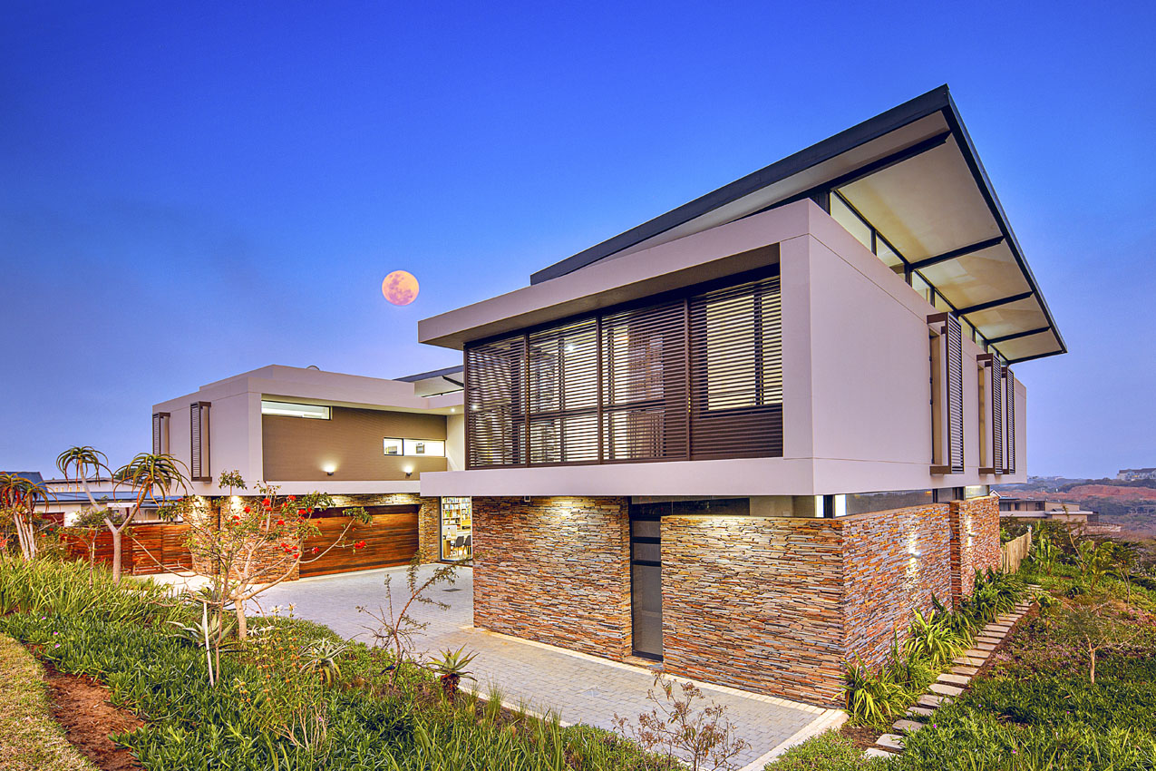FUCHSIA HOUSE by Metropole Architects - Architizer