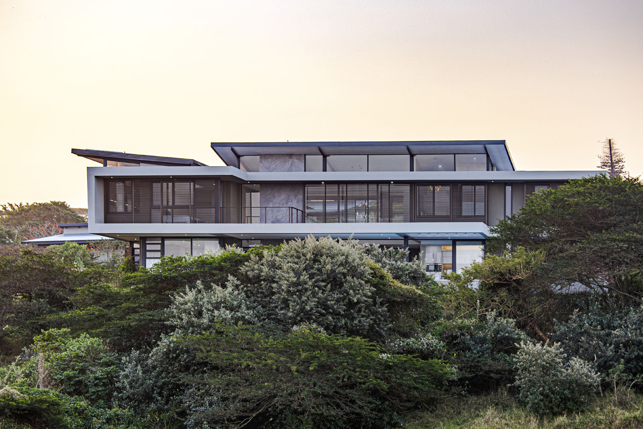FUCHSIA HOUSE by Metropole Architects - Architizer
