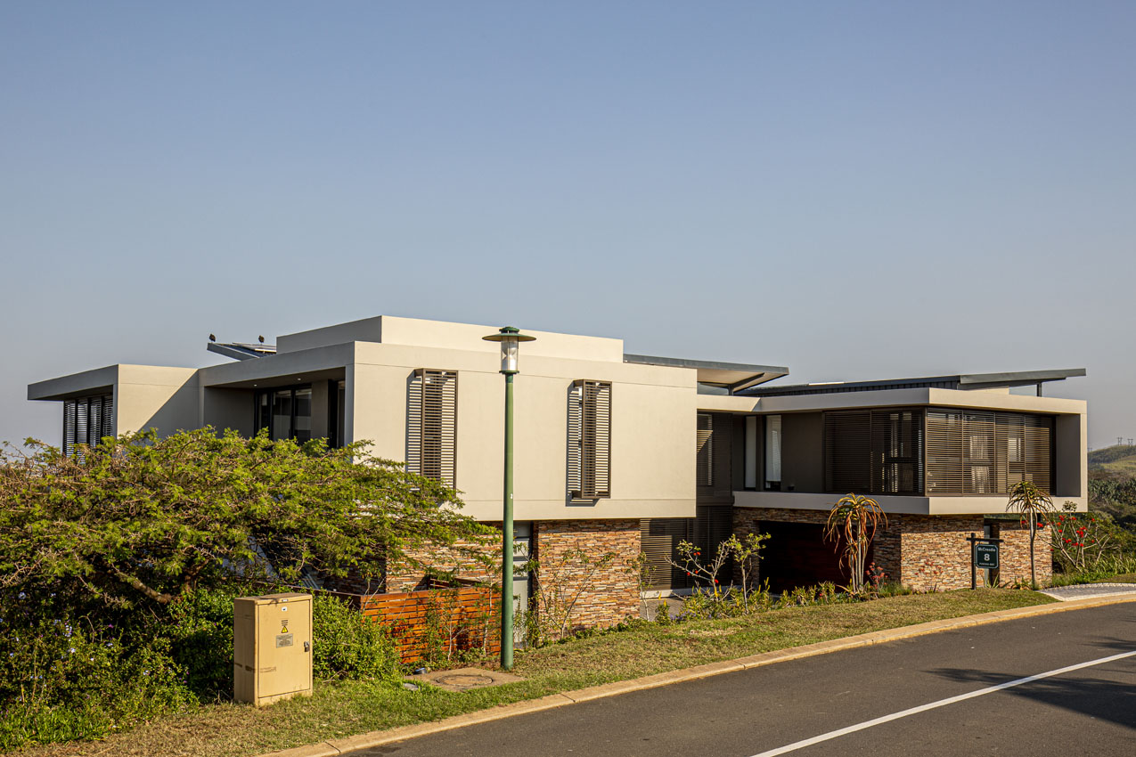 FUCHSIA HOUSE by Metropole Architects - Architizer