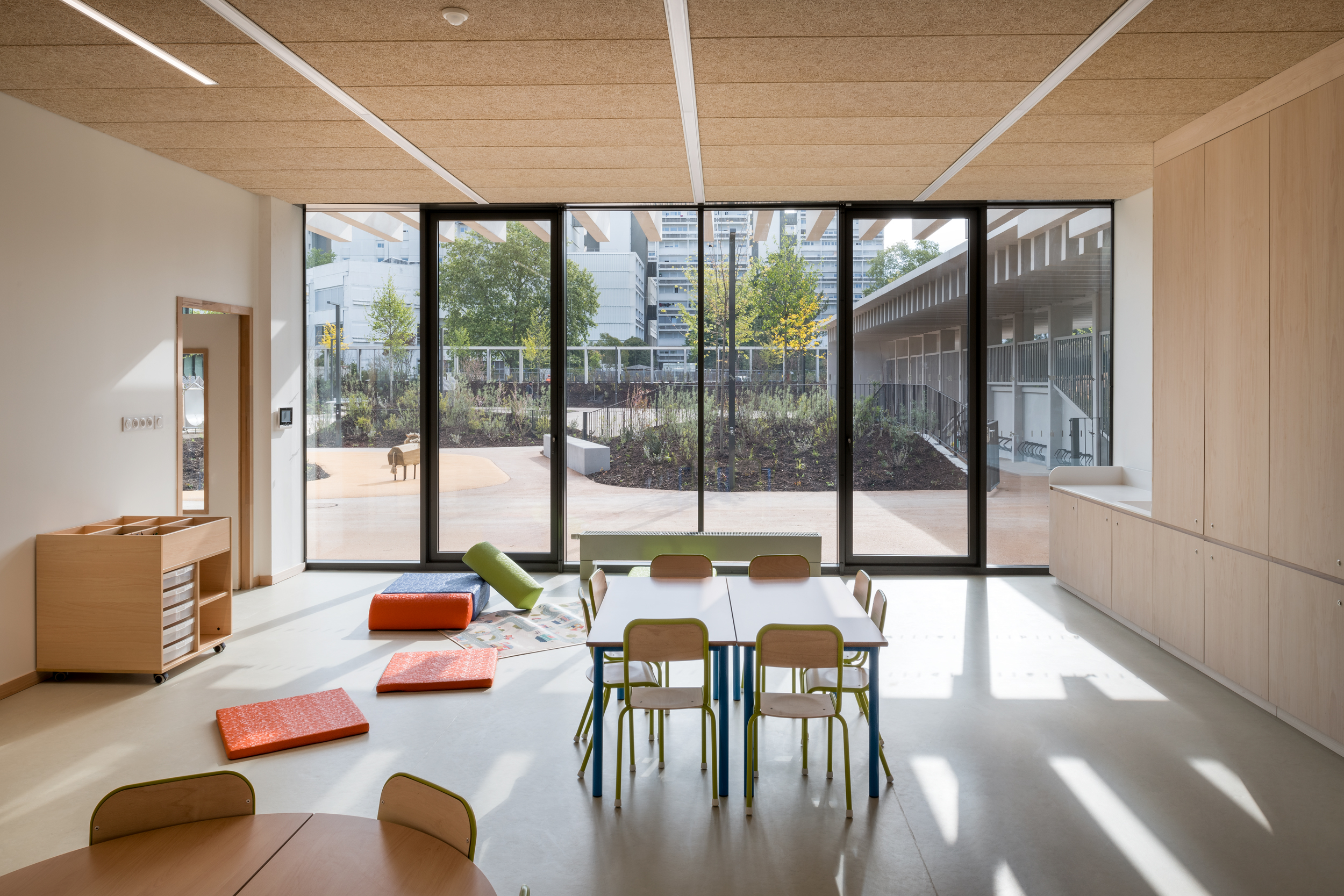 Louise Michel school complex by marjan hessamfar & joe verons ...