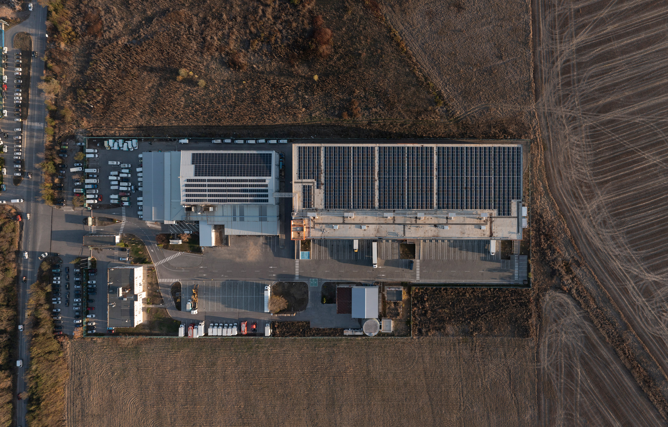 Fresh&Frozen Logistics and Warehouse by IPA - Architecture and more ...