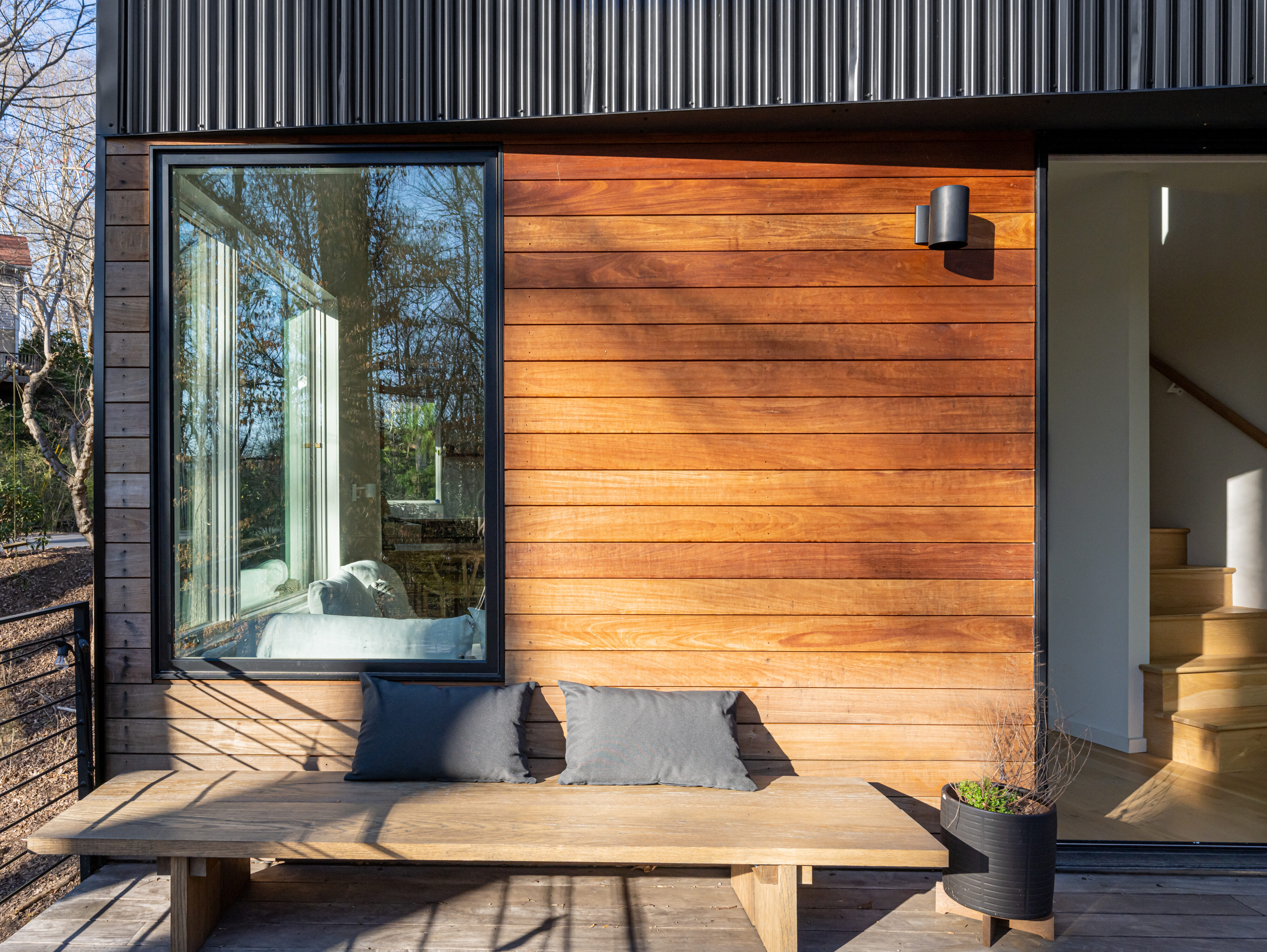 Casa Negra by Rusafova-Markulis Architects - Architizer
