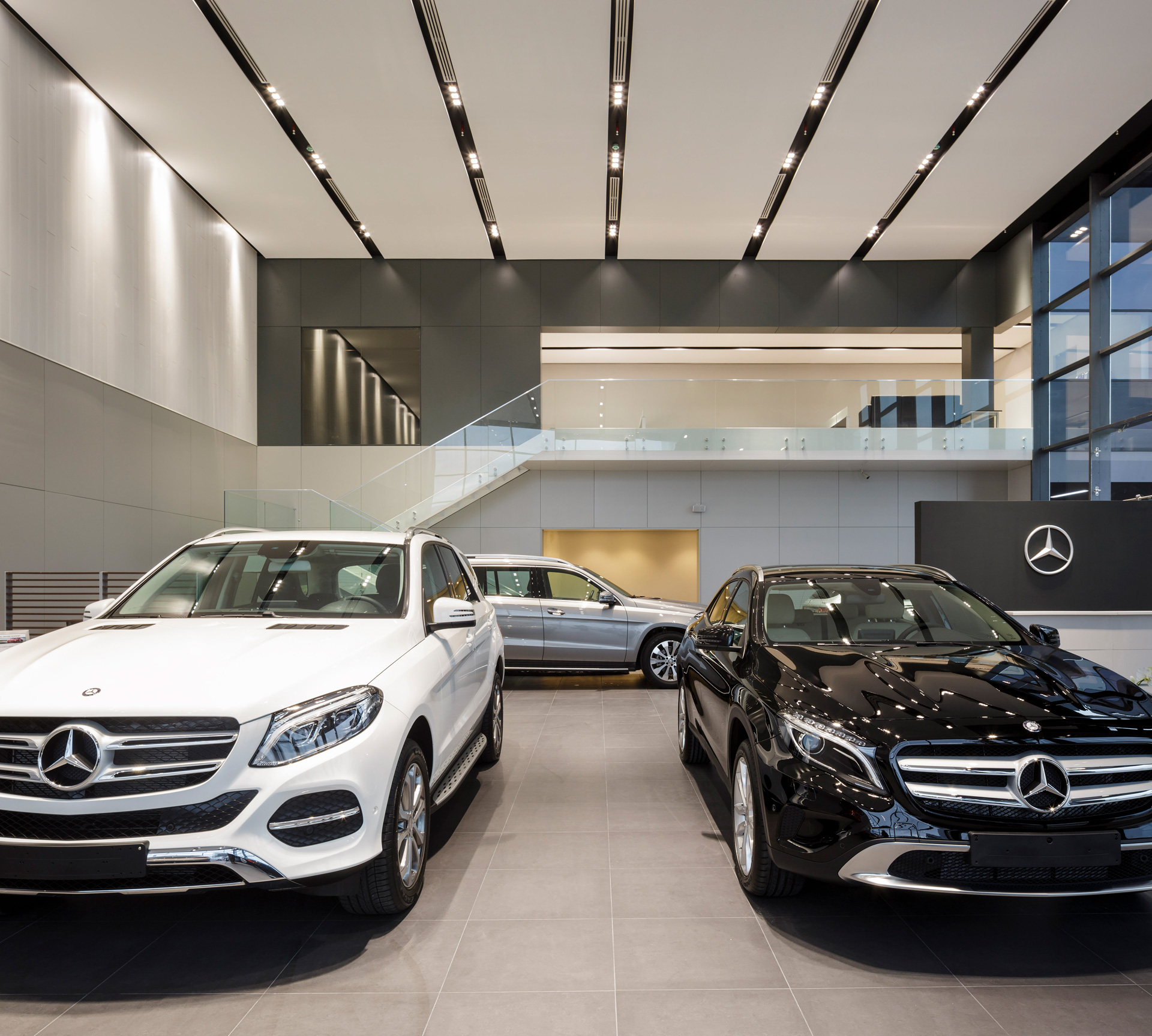 Mercedes Benz Showroom by Mallol - Architizer