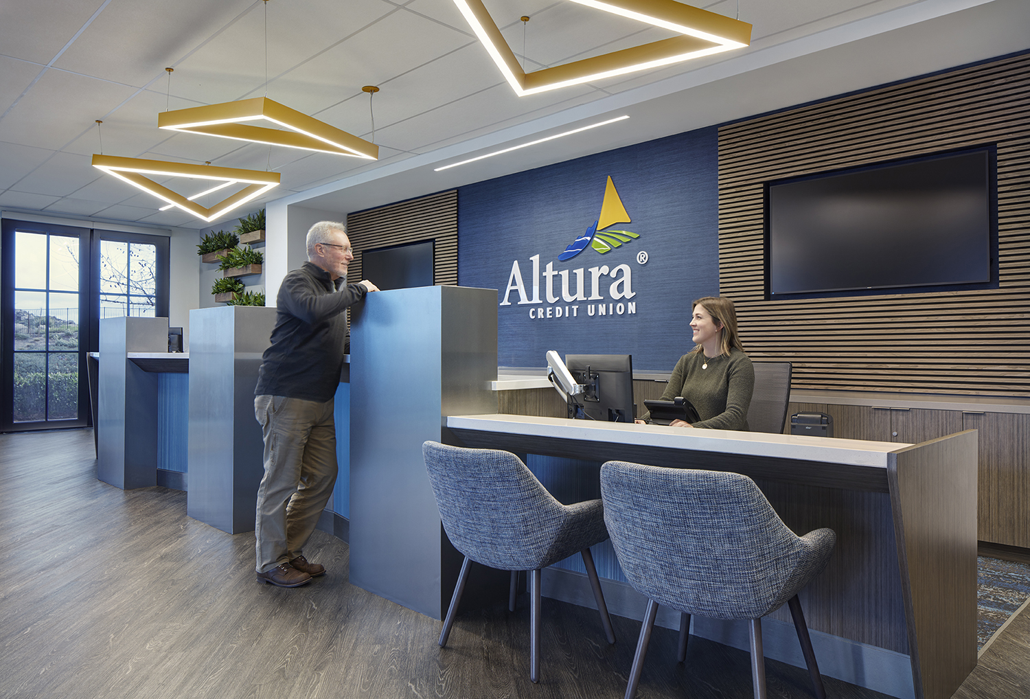 Altura Credit Union, Stoneridge Branch by ID Studios, Inc. - Architizer