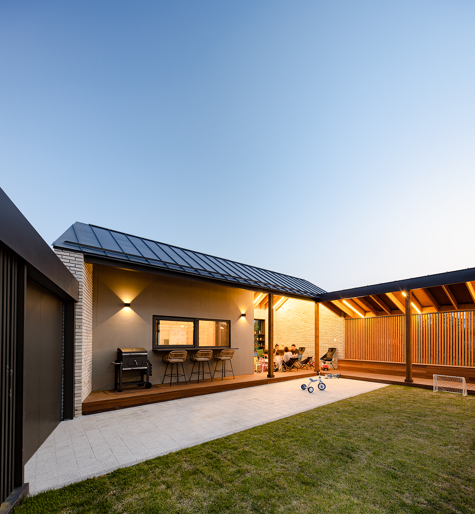 Gimpo 'Kevin House' by UTAA - Architizer