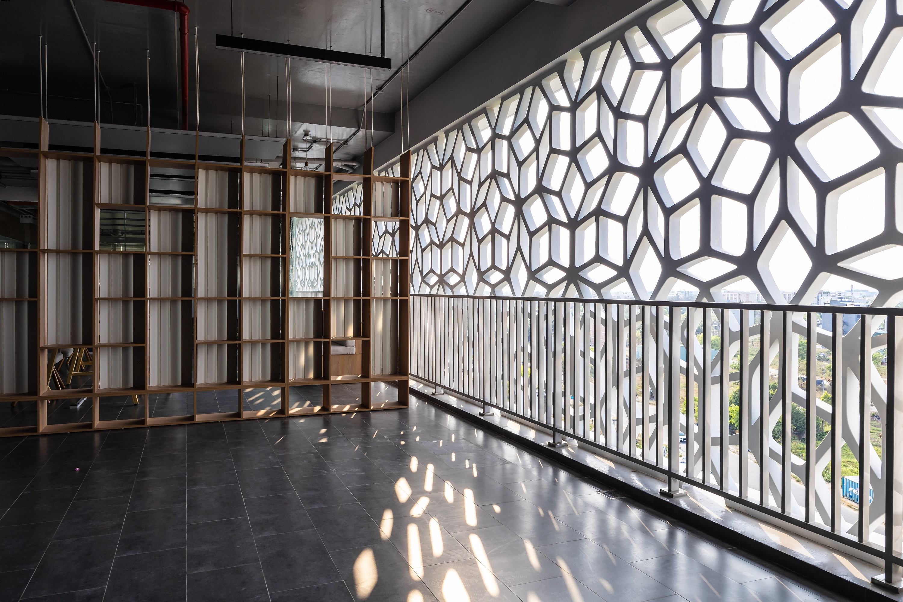 Alpha Building Headquarters – FPT University Da Nang by Huni ...