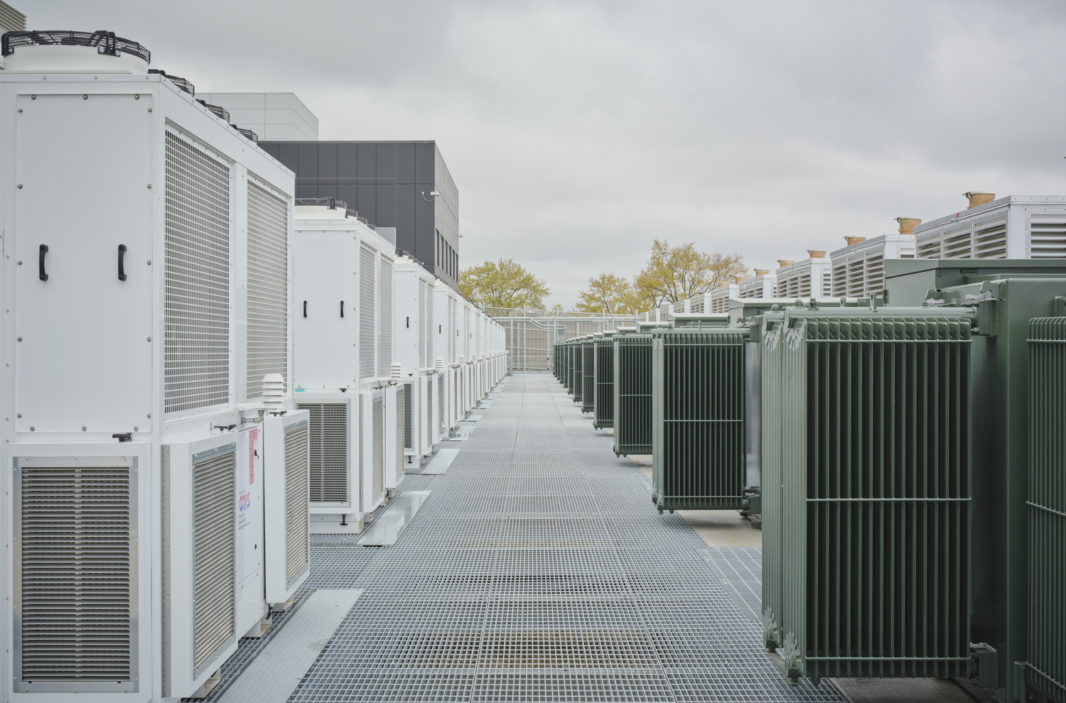 NTT CH-2 Data Center by HED - Architizer