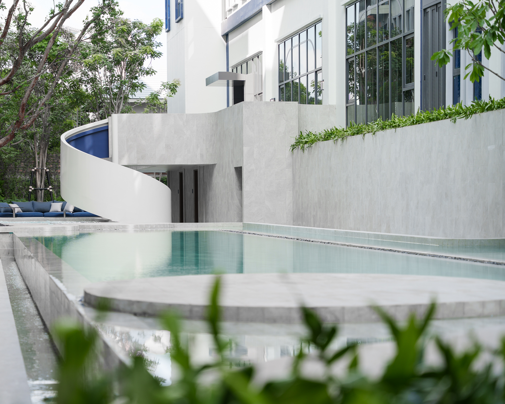 ASPIRE RATCHAYOTHIN by Redland-scape.Ltd - Architizer