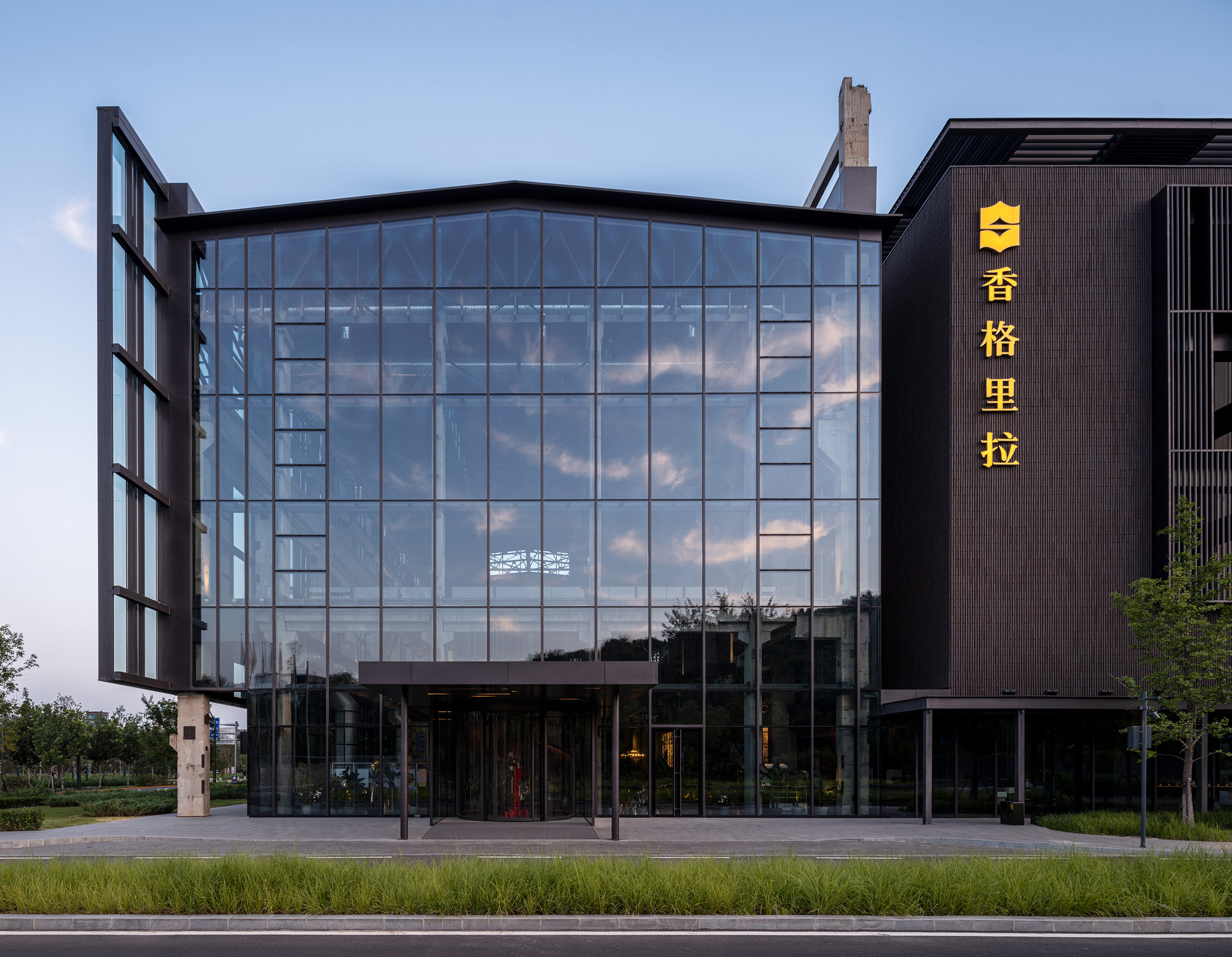 Shangri-La Shougang Park by Lissoni & Partners - Architizer