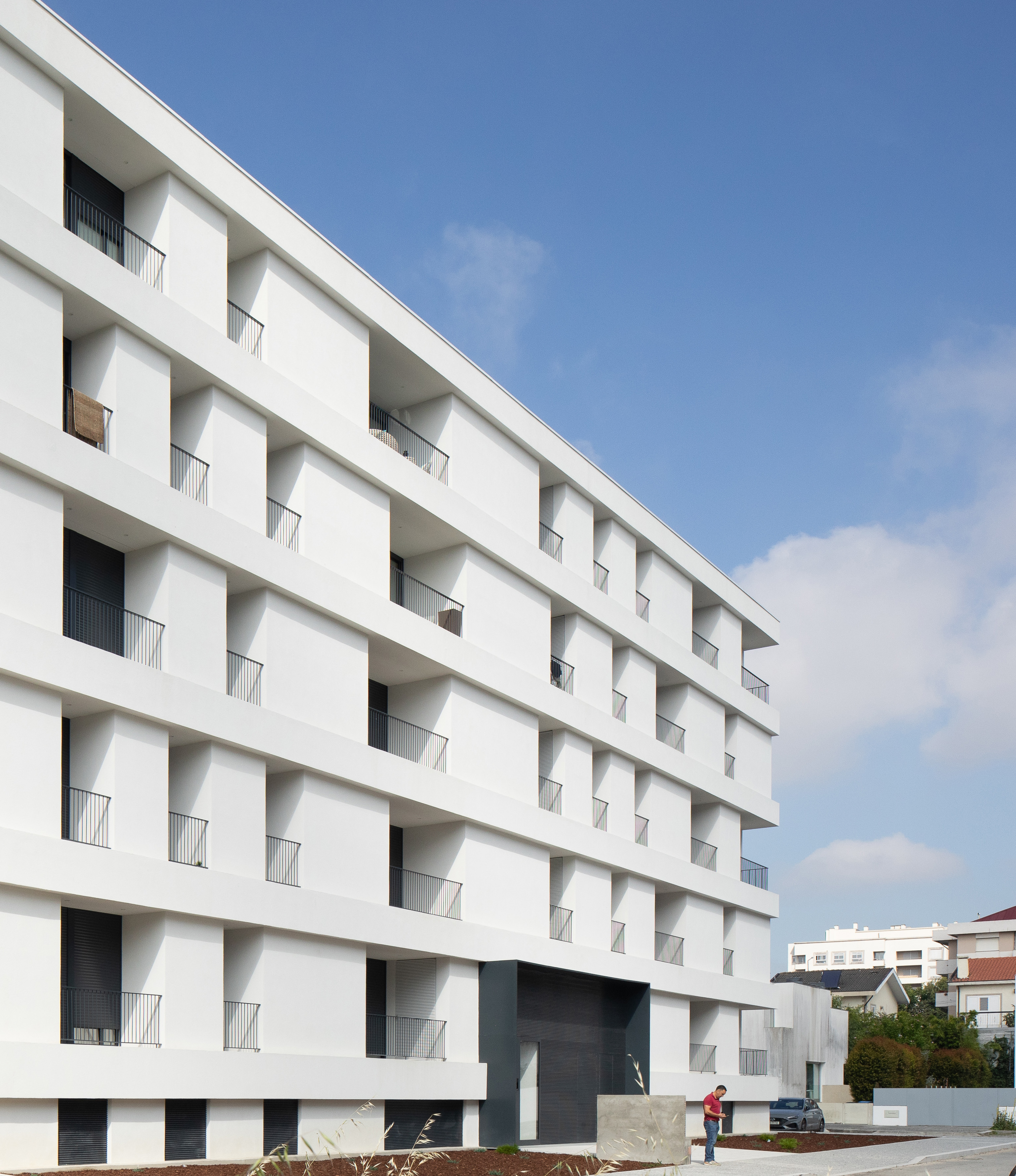 Collective Housing in Vereda Quinta da Cruz - Maia by PARADOXO ...