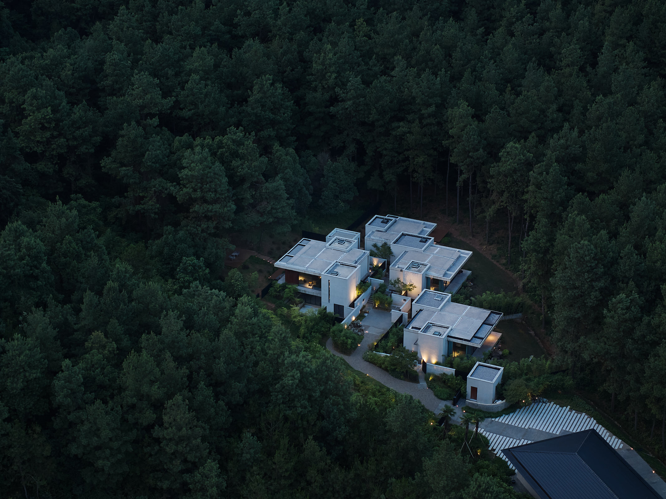 PINE VILLA by STUDIO8 ARCHITECTS - Architizer