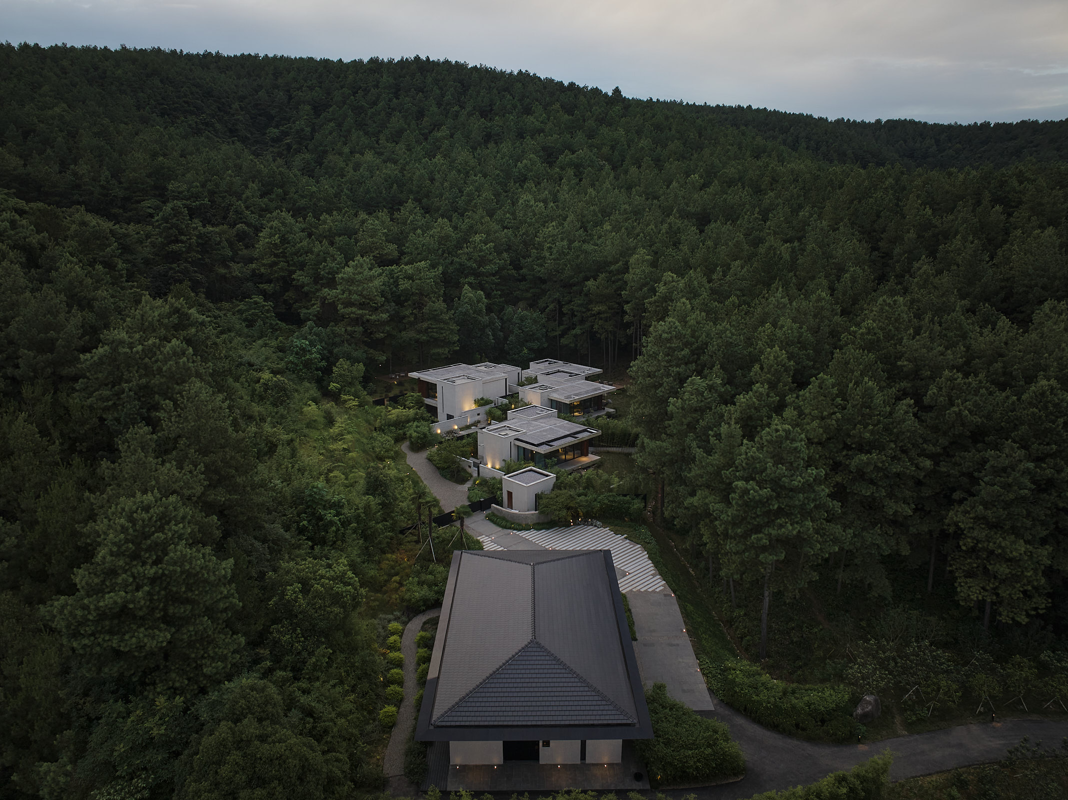 PINE VILLA by STUDIO8 ARCHITECTS - Architizer