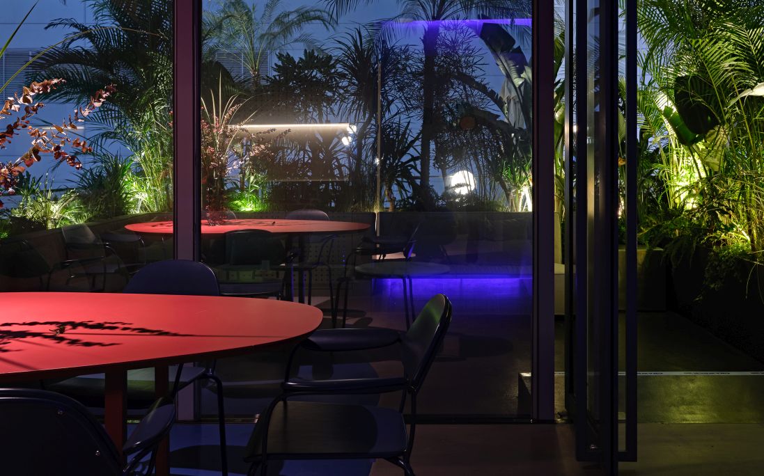 CHAMBER 28 by STUDIO8 ARCHITECTS - Architizer