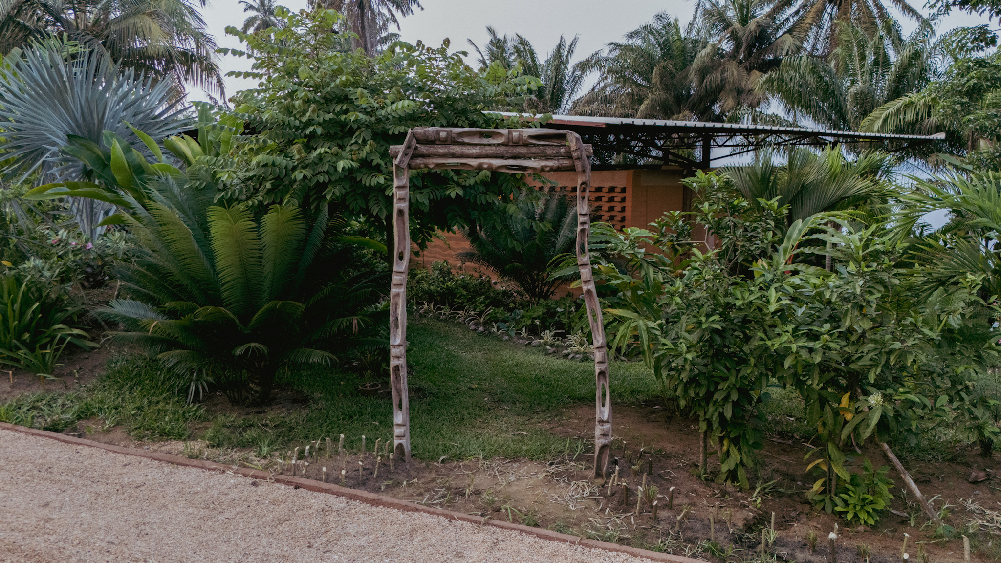 Pavilion Essoa by MOYÉSOA - Architizer