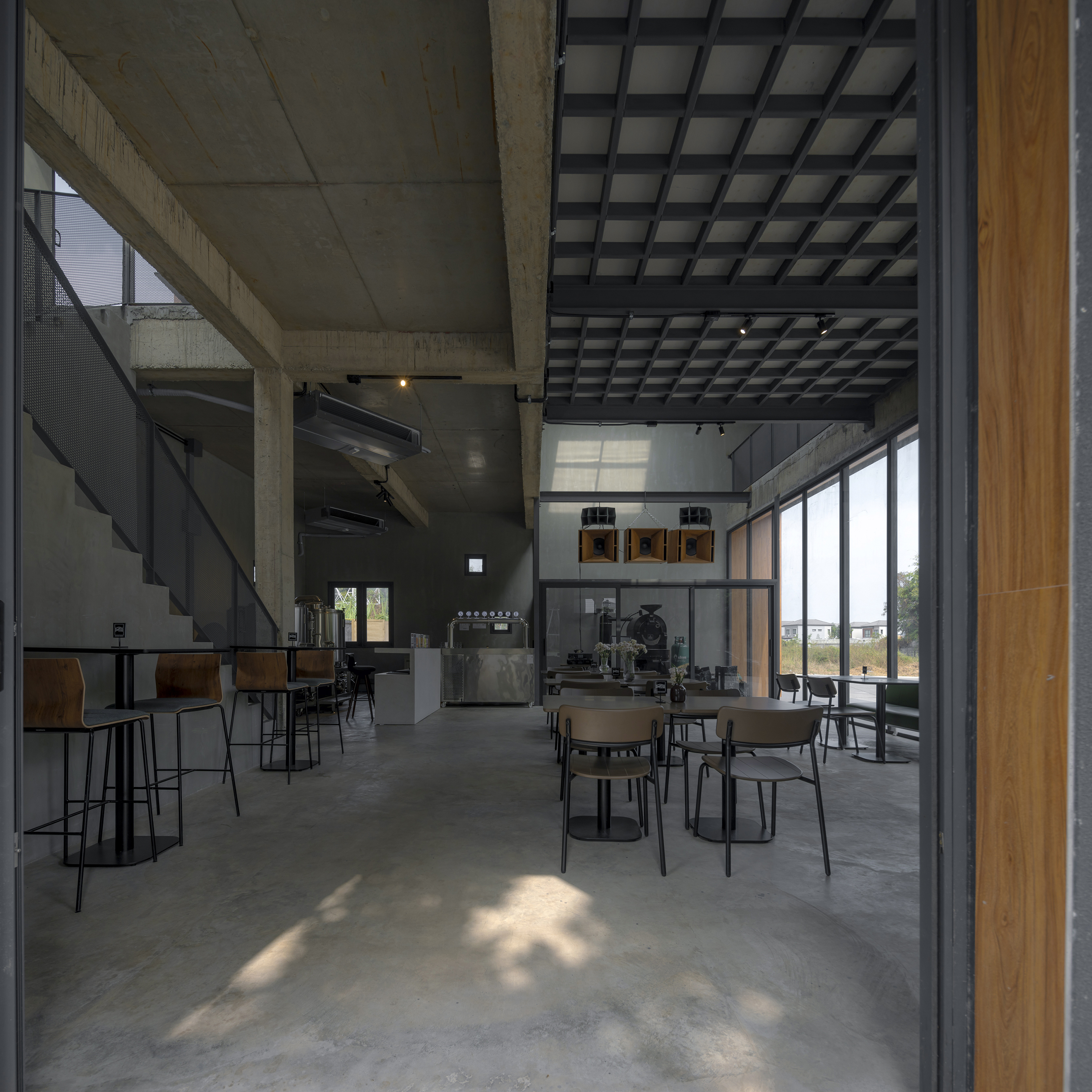 Idea 4152652: DIFF Coffee Roasters by ASWA (Architectural Studio of ...