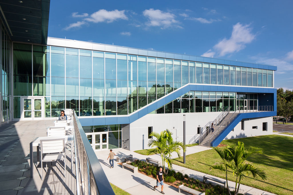St. Petersburg College Student Success Center by WJArchitects - Architizer