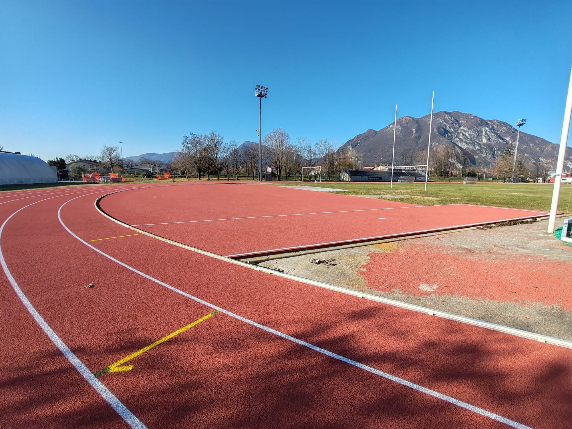 Renovation of the athletics track by VITTORIO & ASSOCIATI Studio di ...