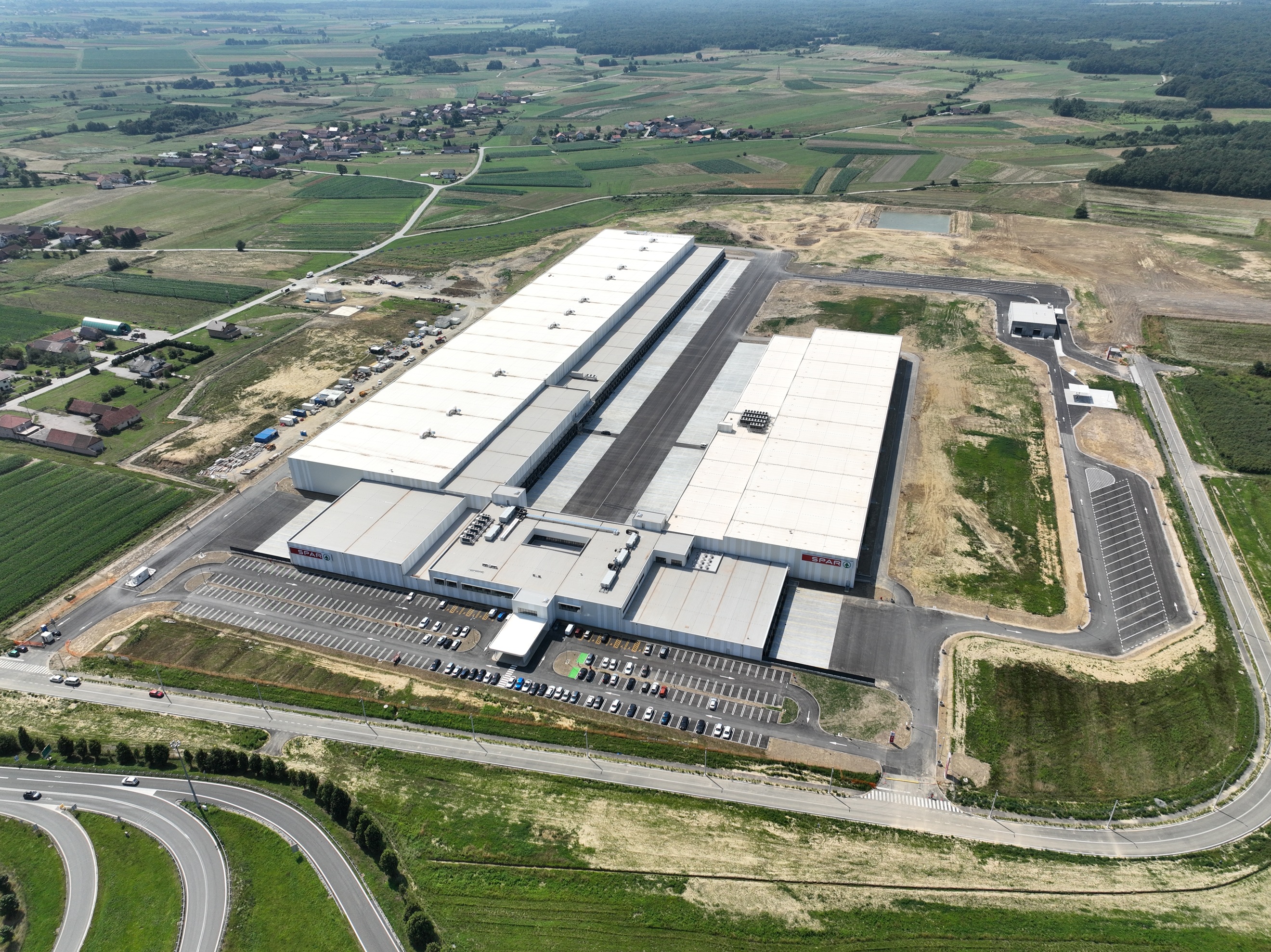Logistics Distribution Centre by SIRRAH PROJEKT - Architizer