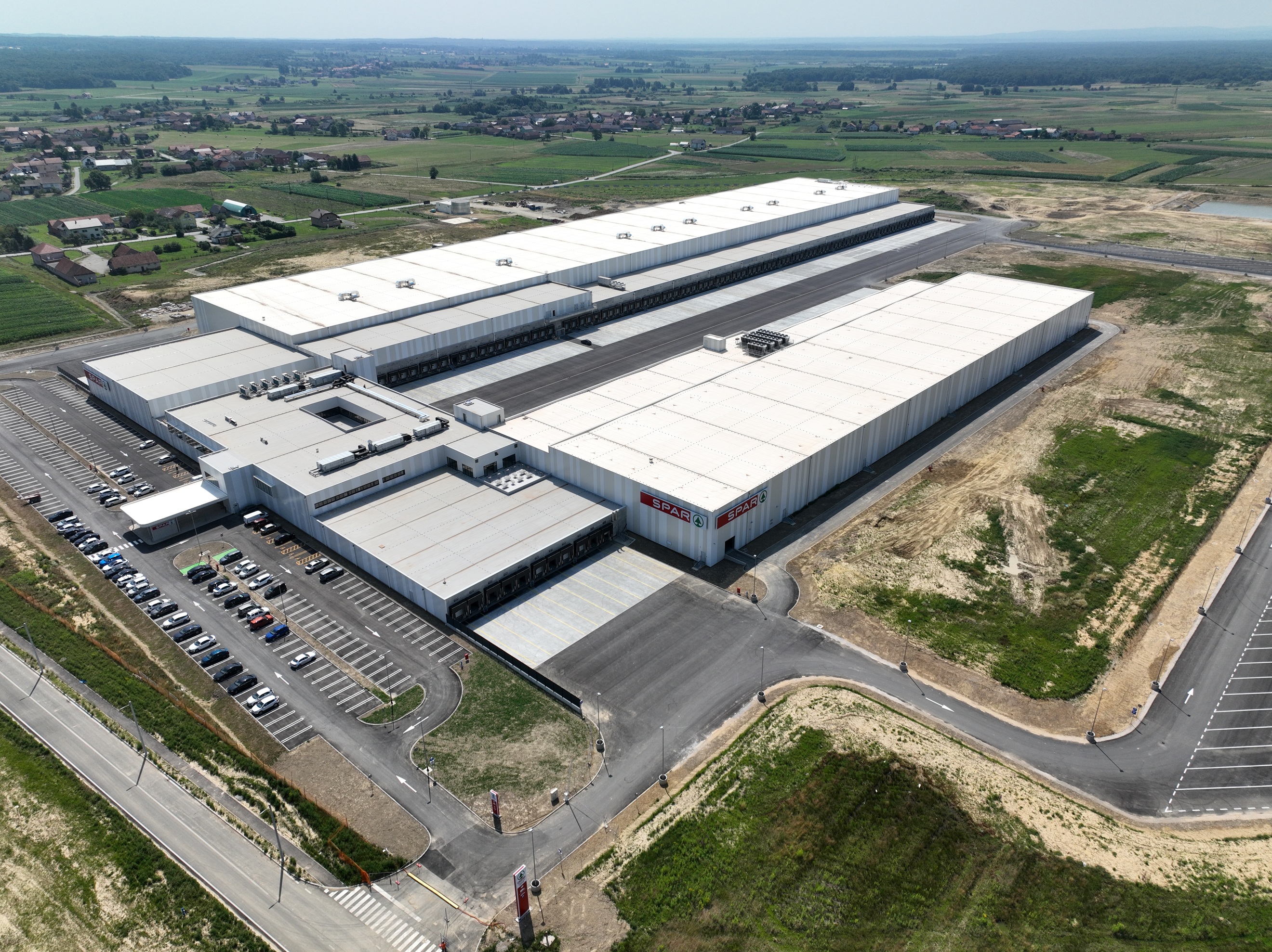Logistics Distribution Centre by SIRRAH PROJEKT - Architizer