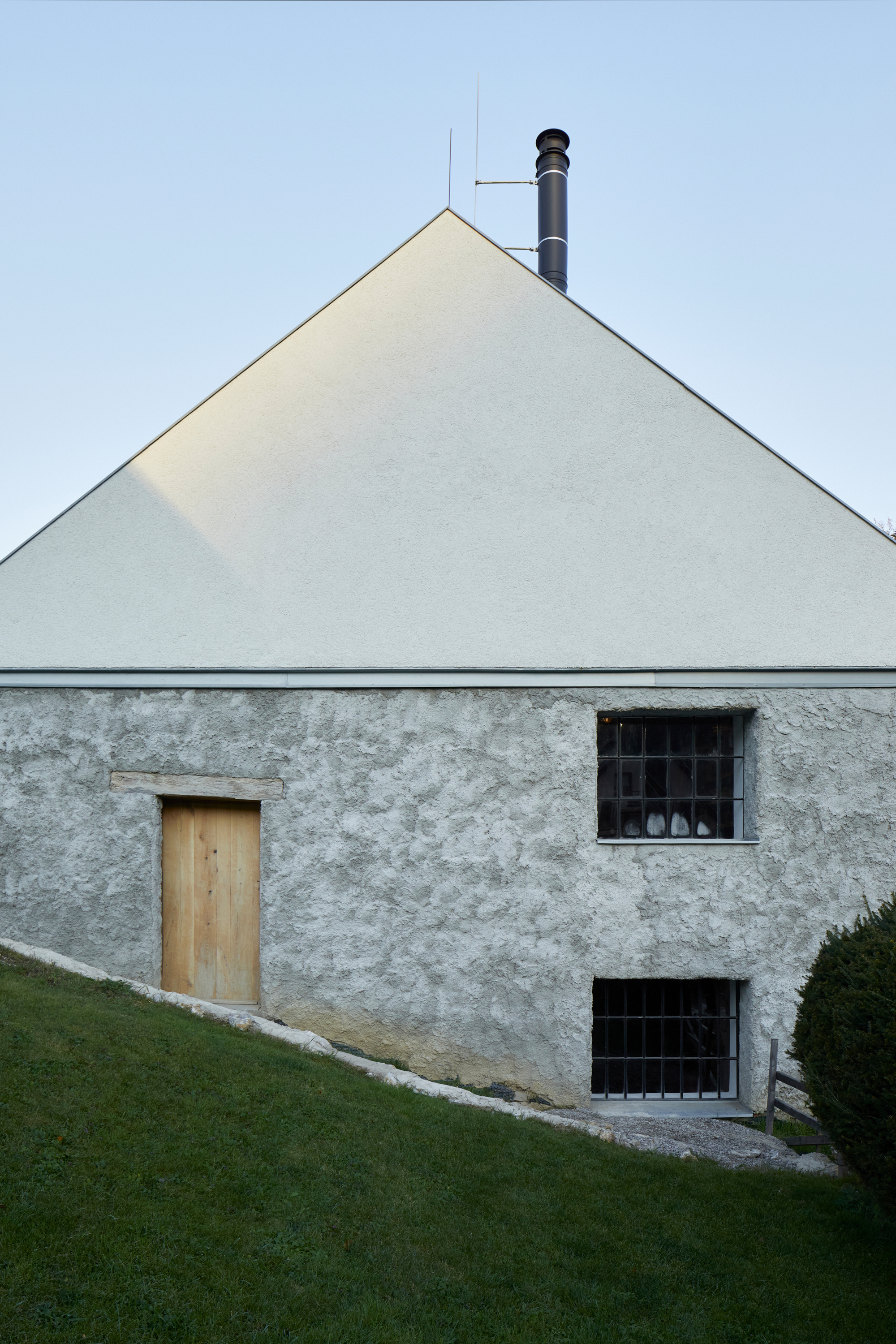 Idea 4159637: New House with Old Mill by RDTH architekti in Trenčín ...