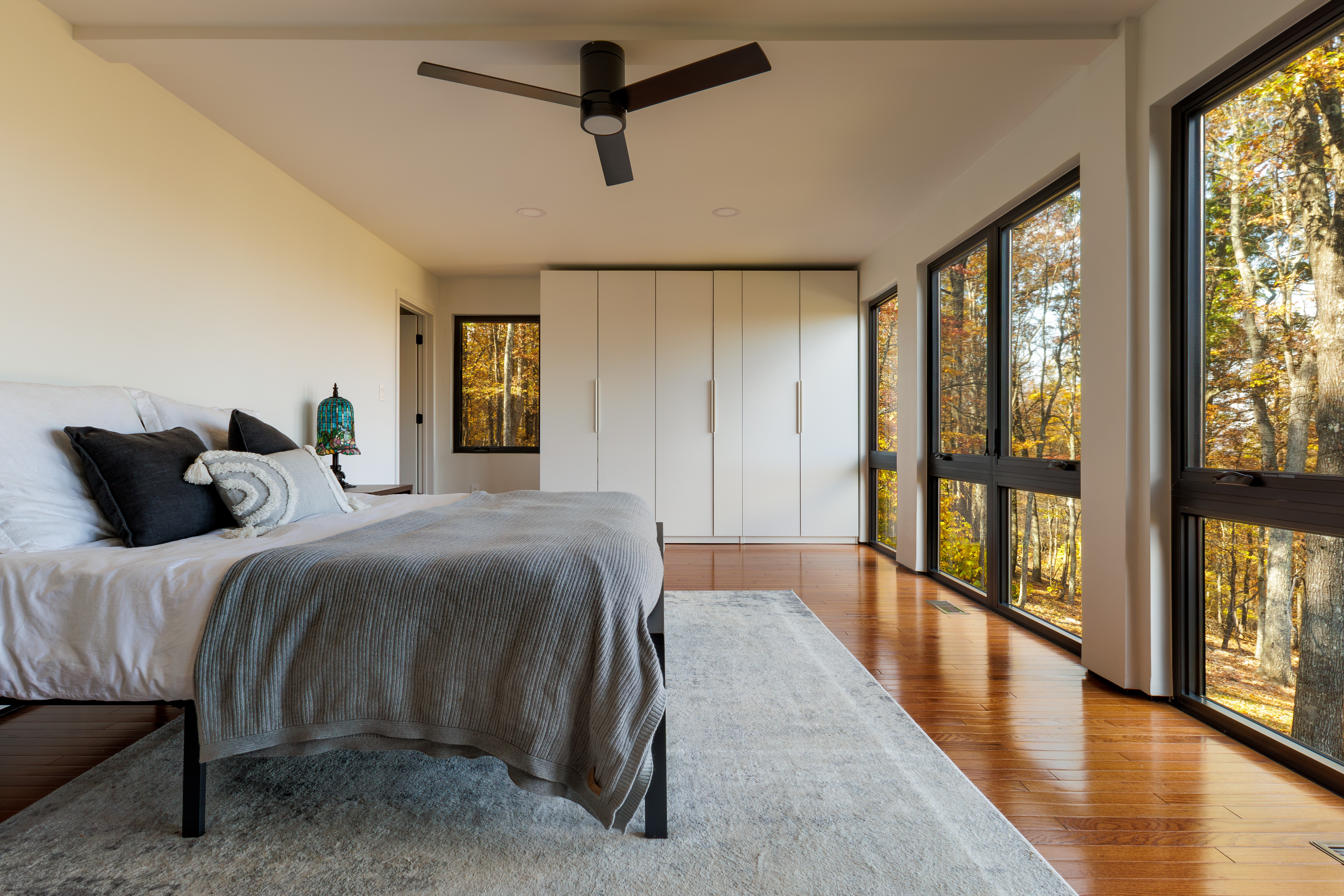 Razorback Ridge House by Reader & Swartz Architects, P.C. - Architizer