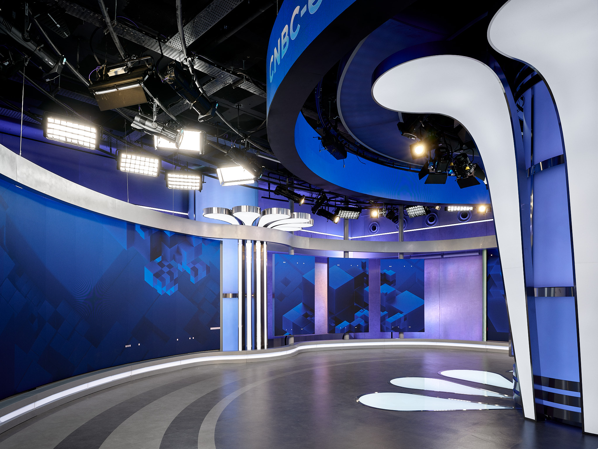 CNBC-e STUDIO DESIGN by BAB Architects - Architizer