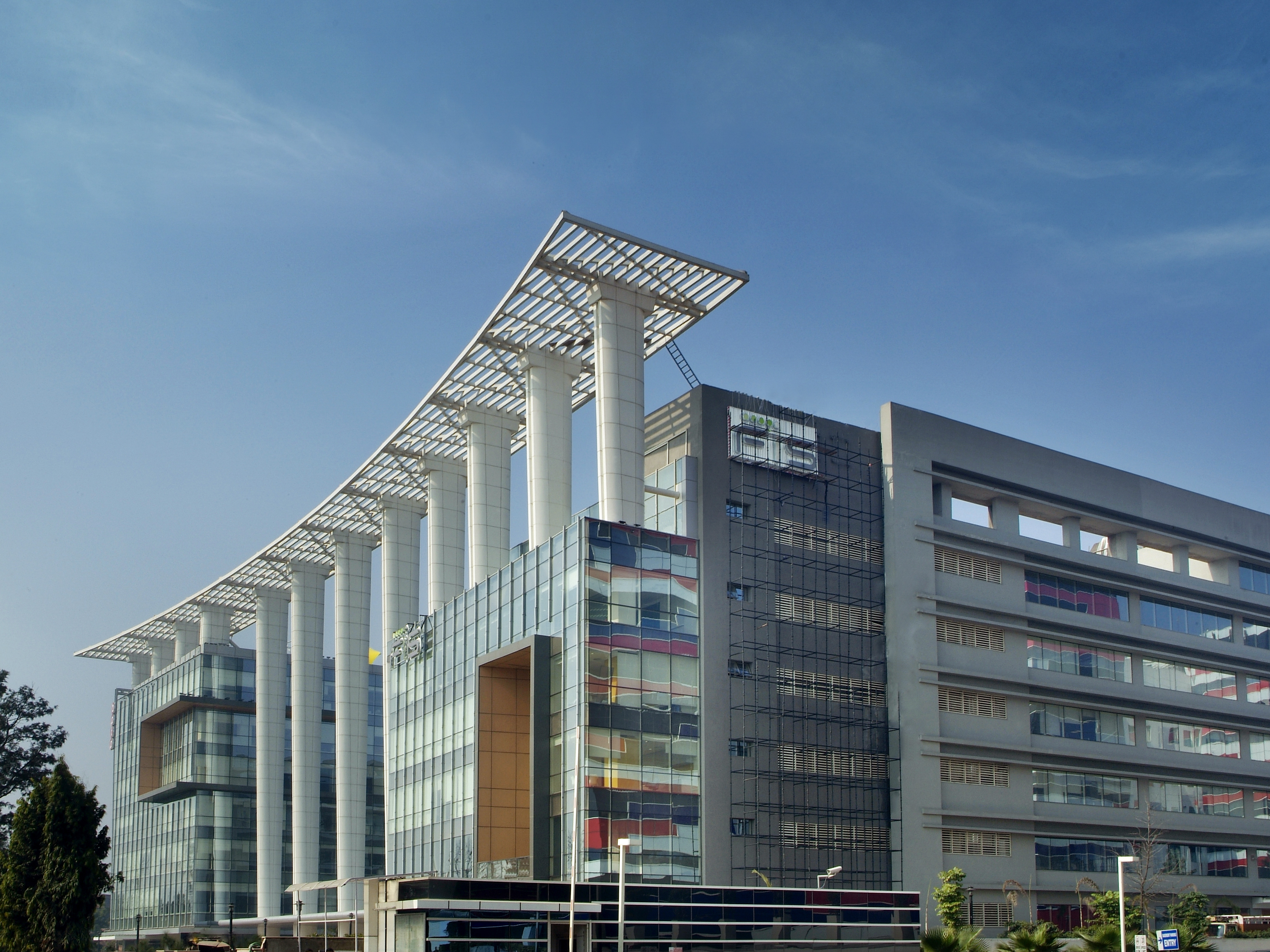 RMZ Infinity, Gurugram by Sikka Associates Architects - Architizer