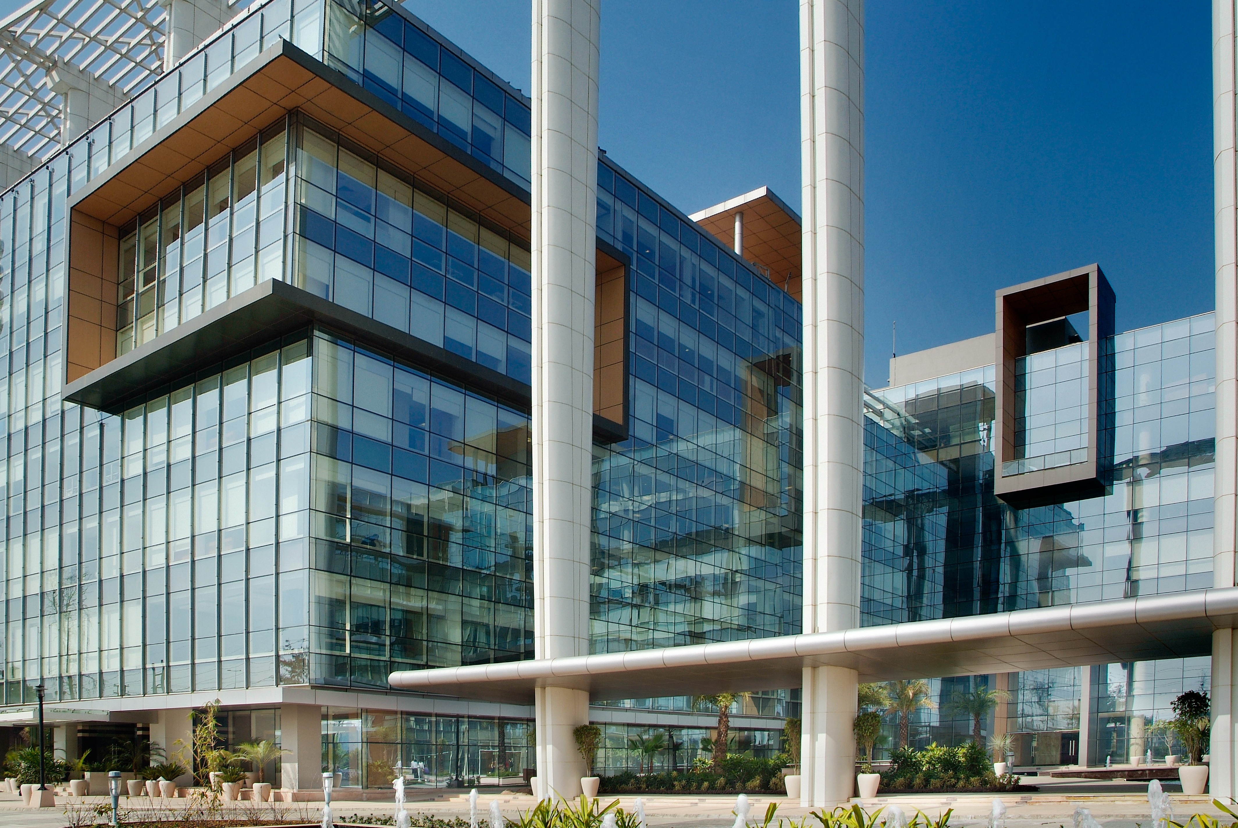 RMZ Infinity, Gurugram by Sikka Associates Architects - Architizer