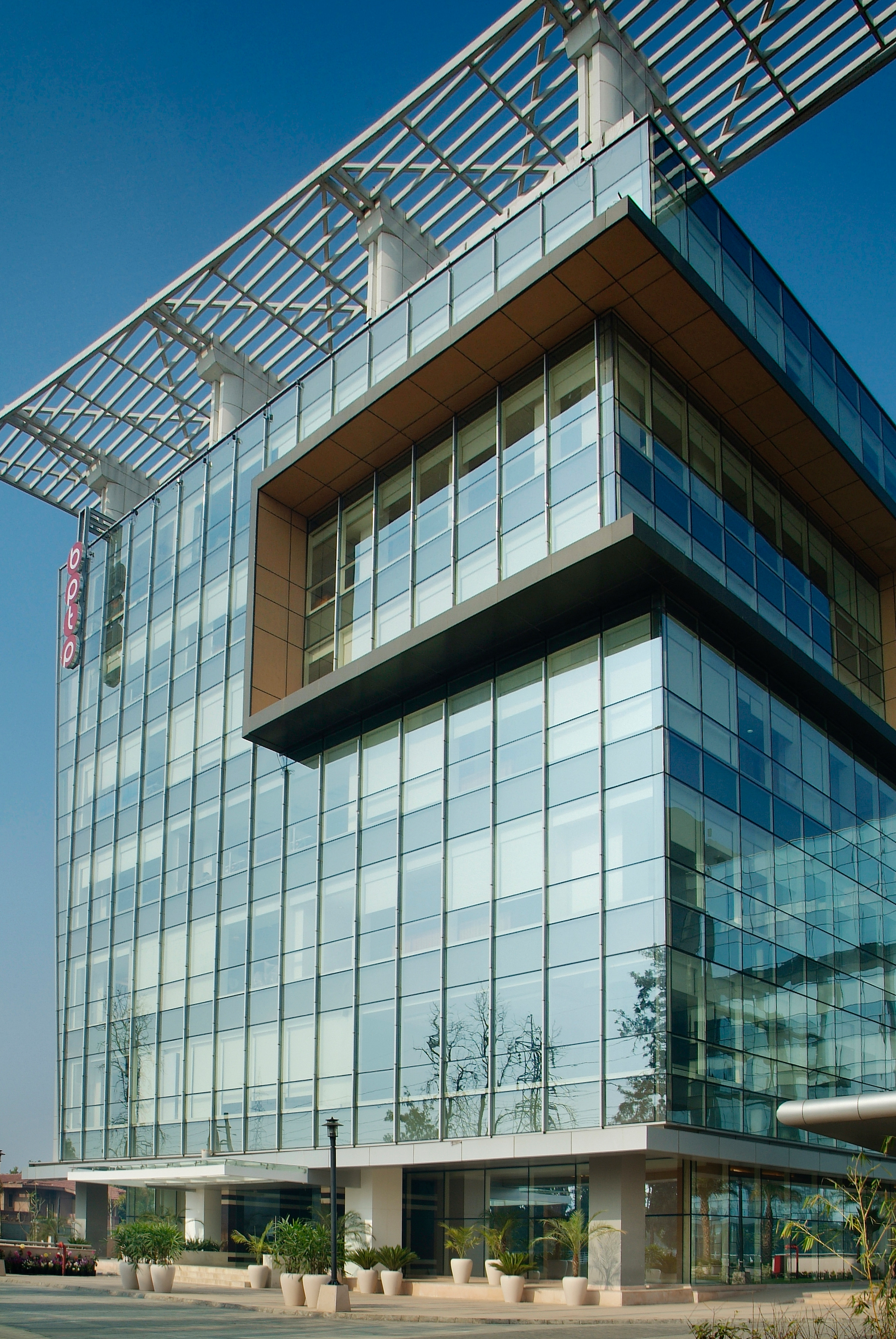 RMZ Infinity, Gurugram by Sikka Associates Architects - Architizer