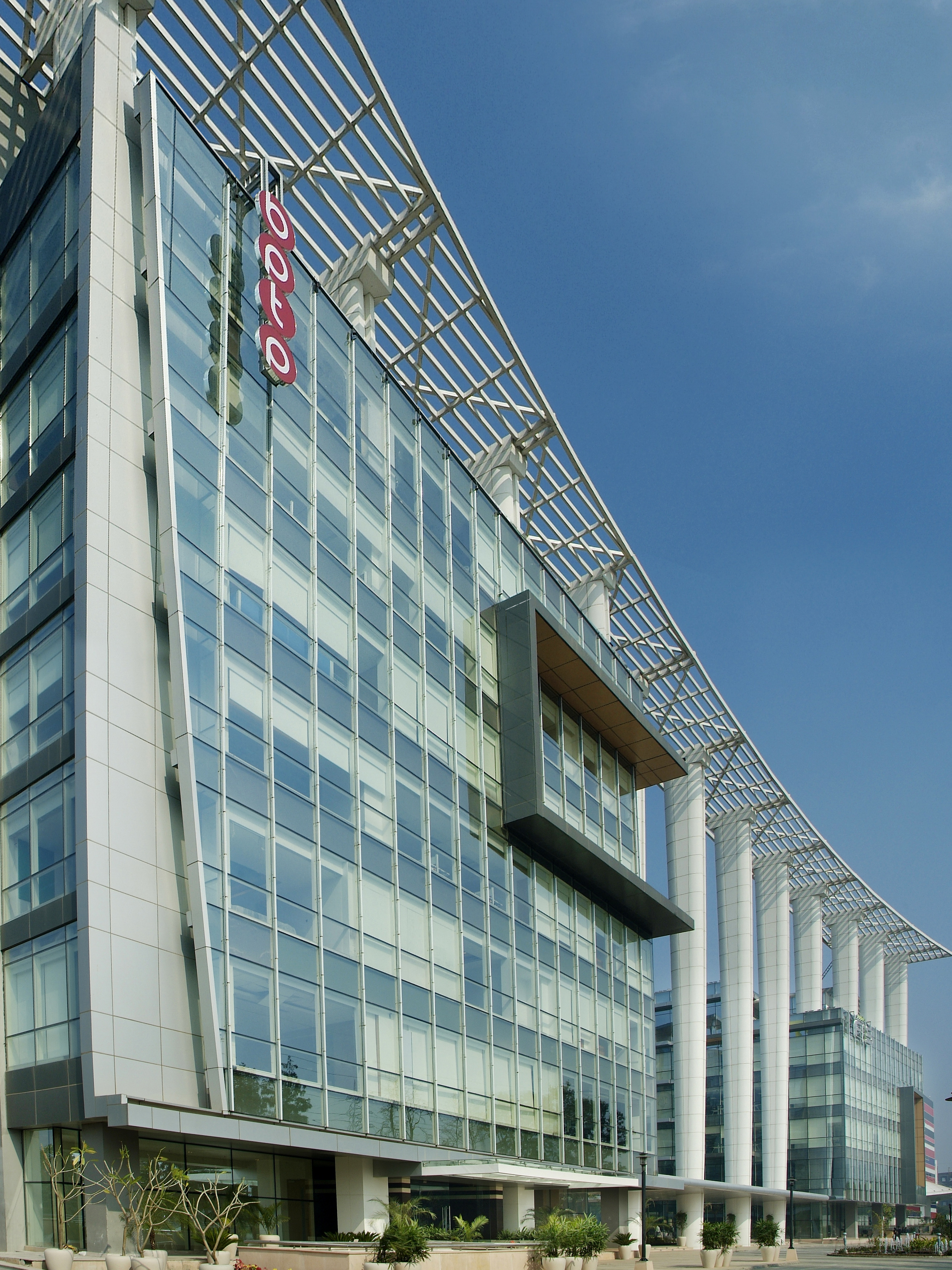 RMZ Infinity, Gurugram by Sikka Associates Architects - Architizer