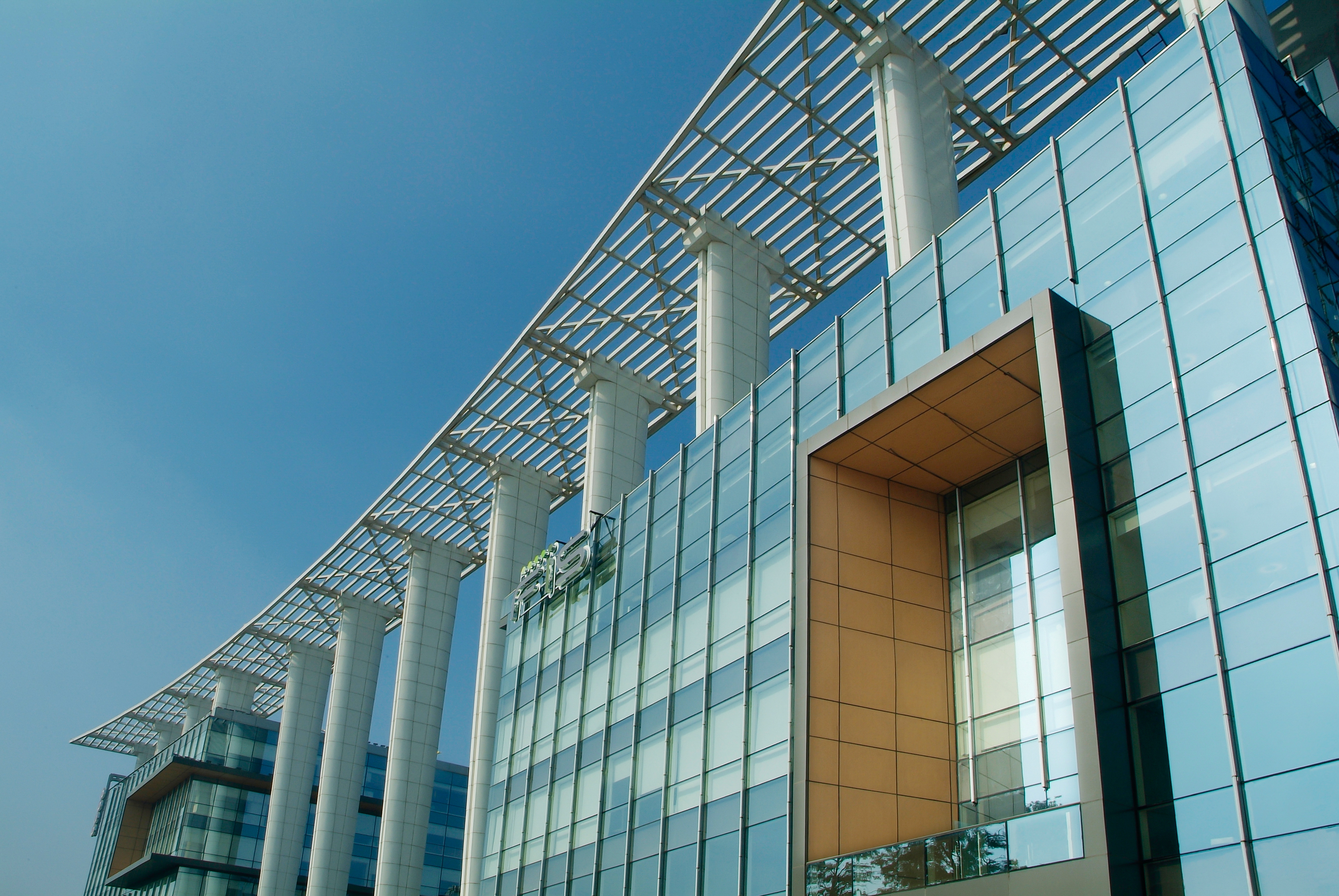 RMZ Infinity, Gurugram by Sikka Associates Architects - Architizer