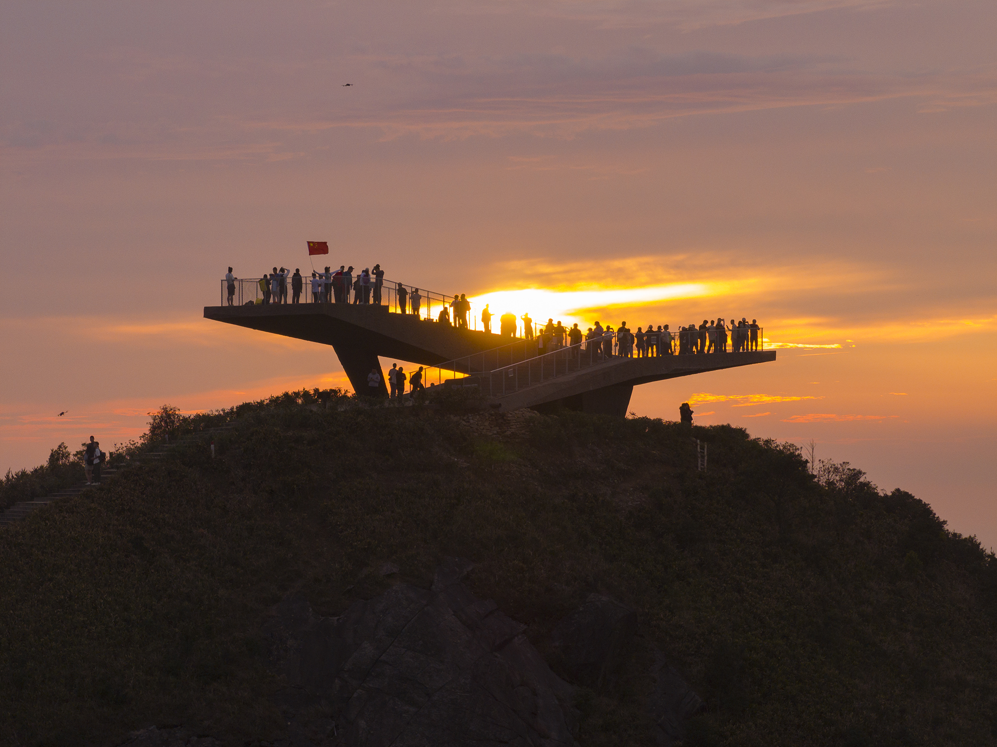 Shenzhen Meishajian Urban Viewing Platform by line+ studio - Architizer