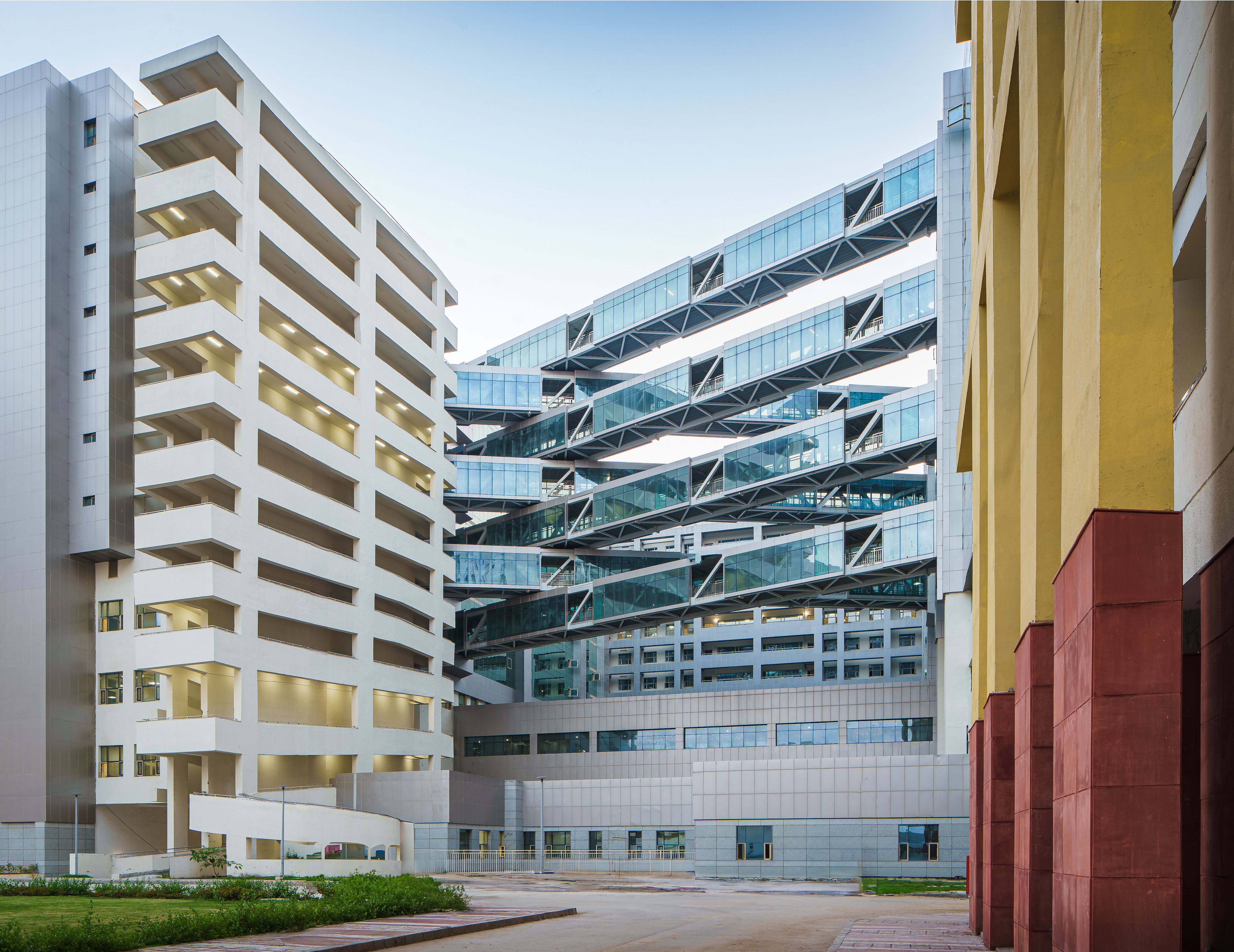AIIMS-CAPFIMS, New Delhi by Sikka Associates Architects - Architizer