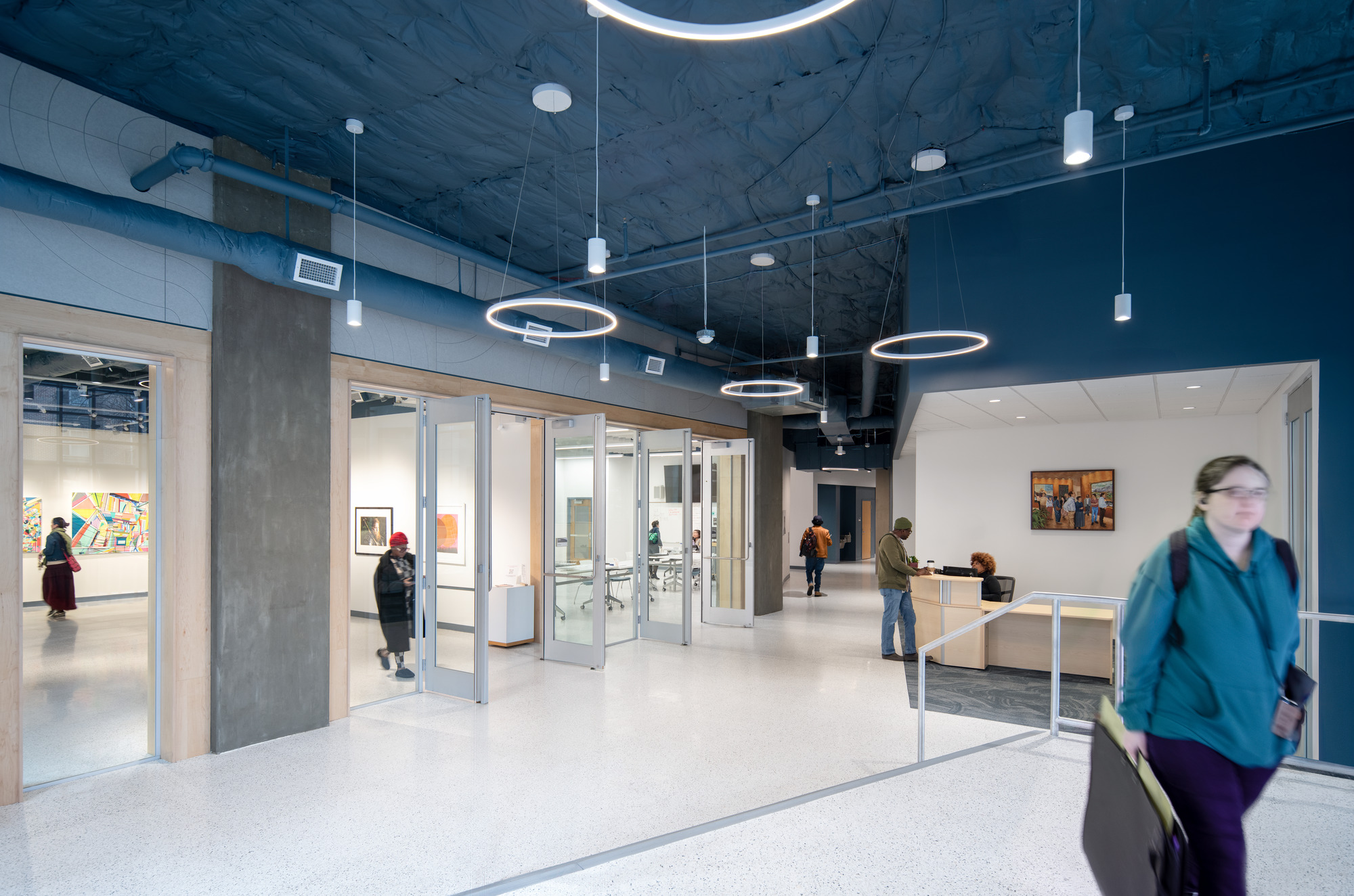 Tidewater Community College Visual Arts and Design Center by Work ...