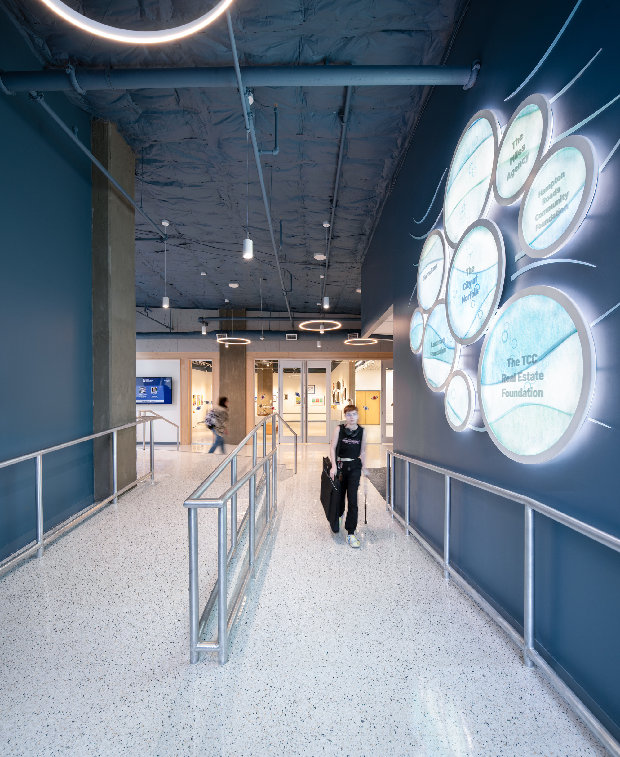 Tidewater Community College Visual Arts and Design Center by Work ...