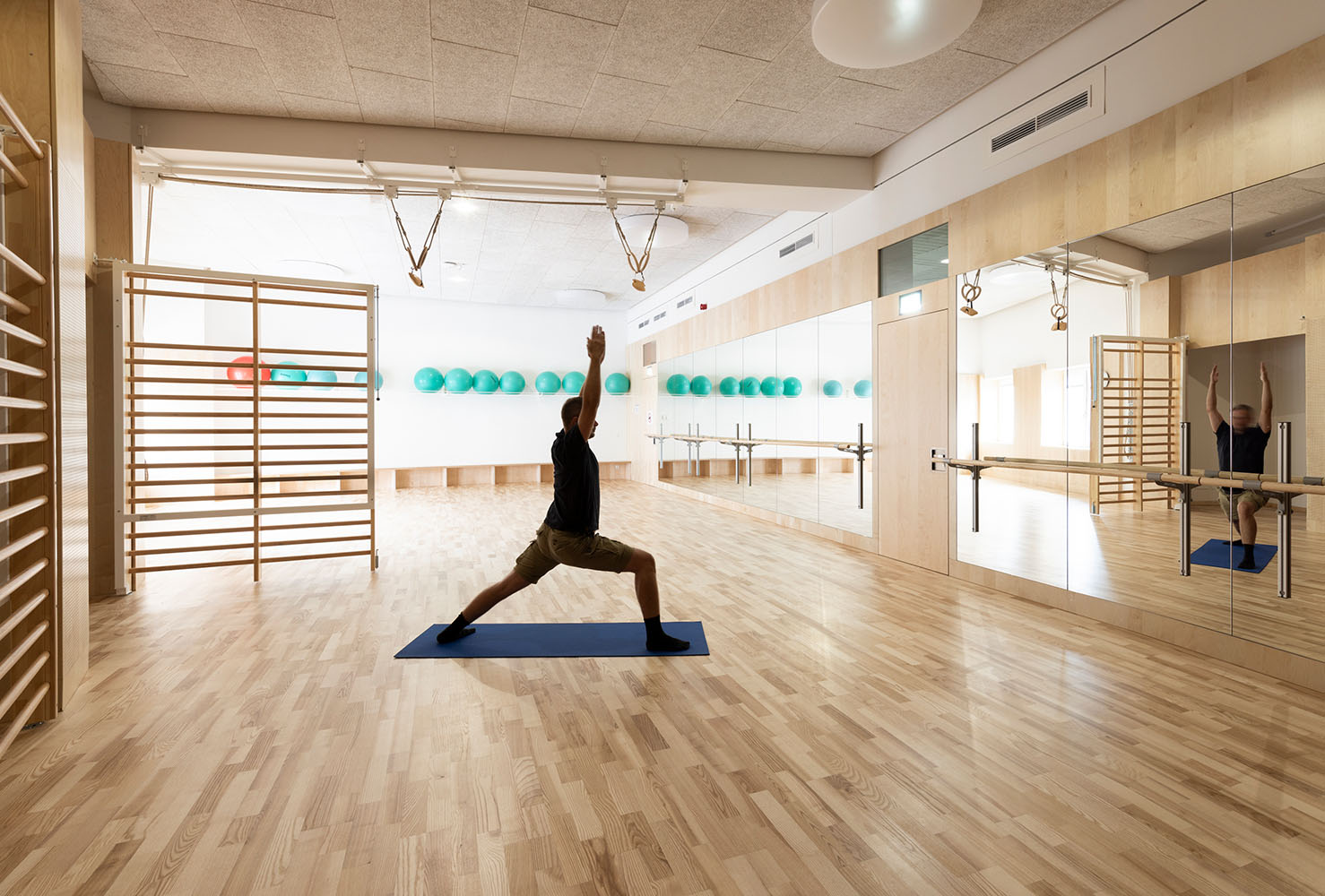 Volkshochschule Ottakring by RATAPLAN - Architektur ZT GmbH - Architizer