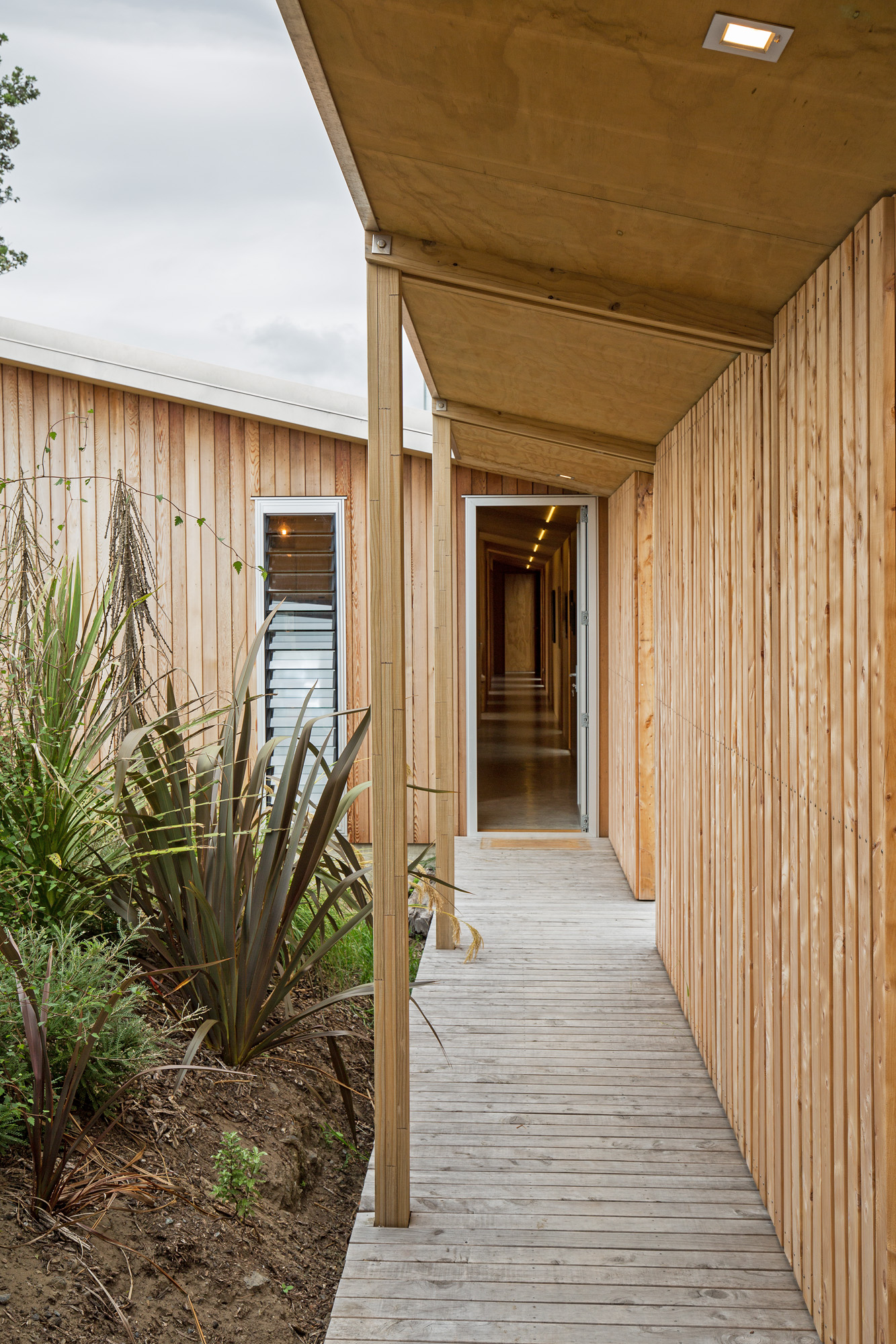 Werry House by Bonnifait + Associates: Atelierworkshop - Architizer