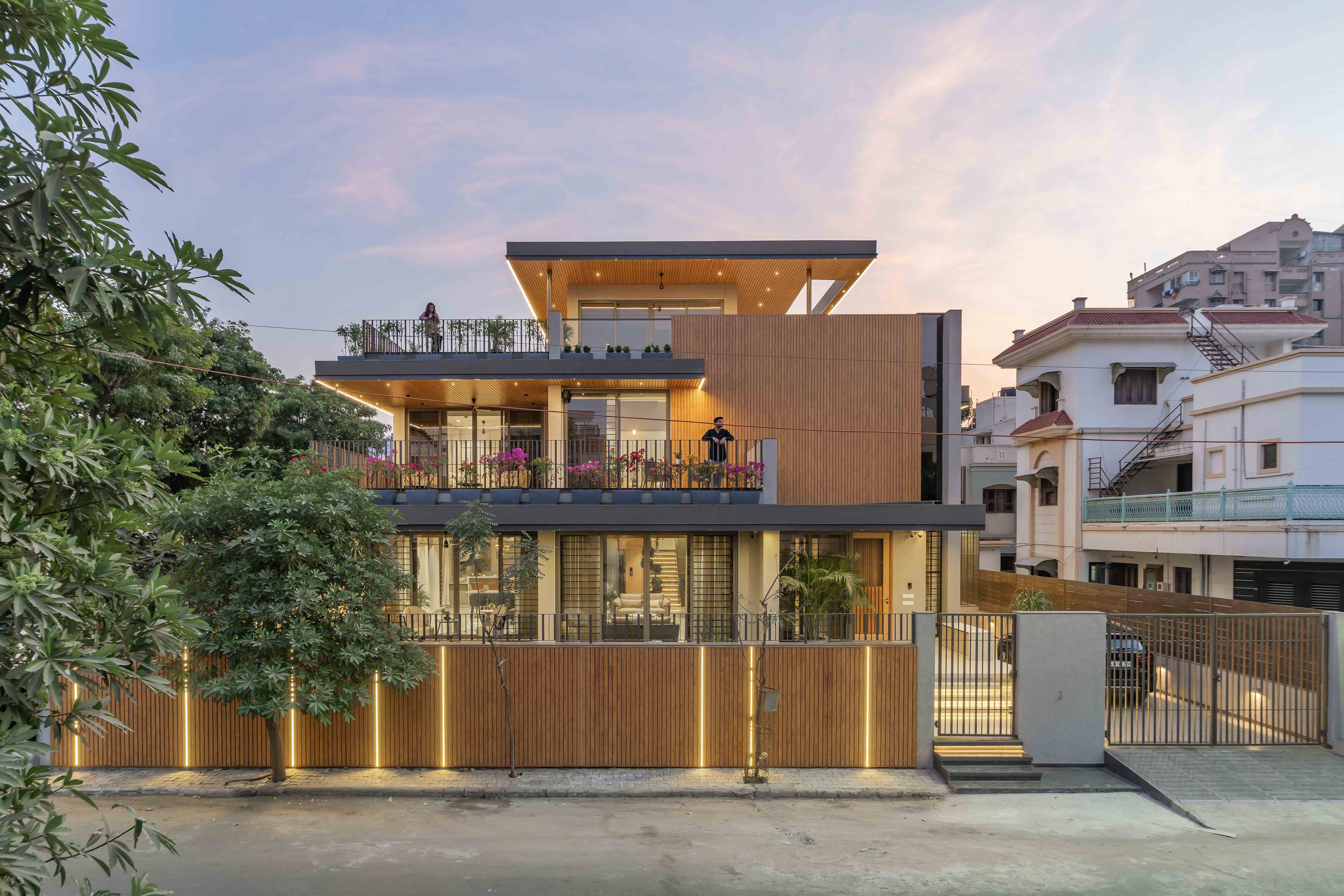 NRI Bungalow at Thaltej by Prashant Parmar Architect | Shayona ...