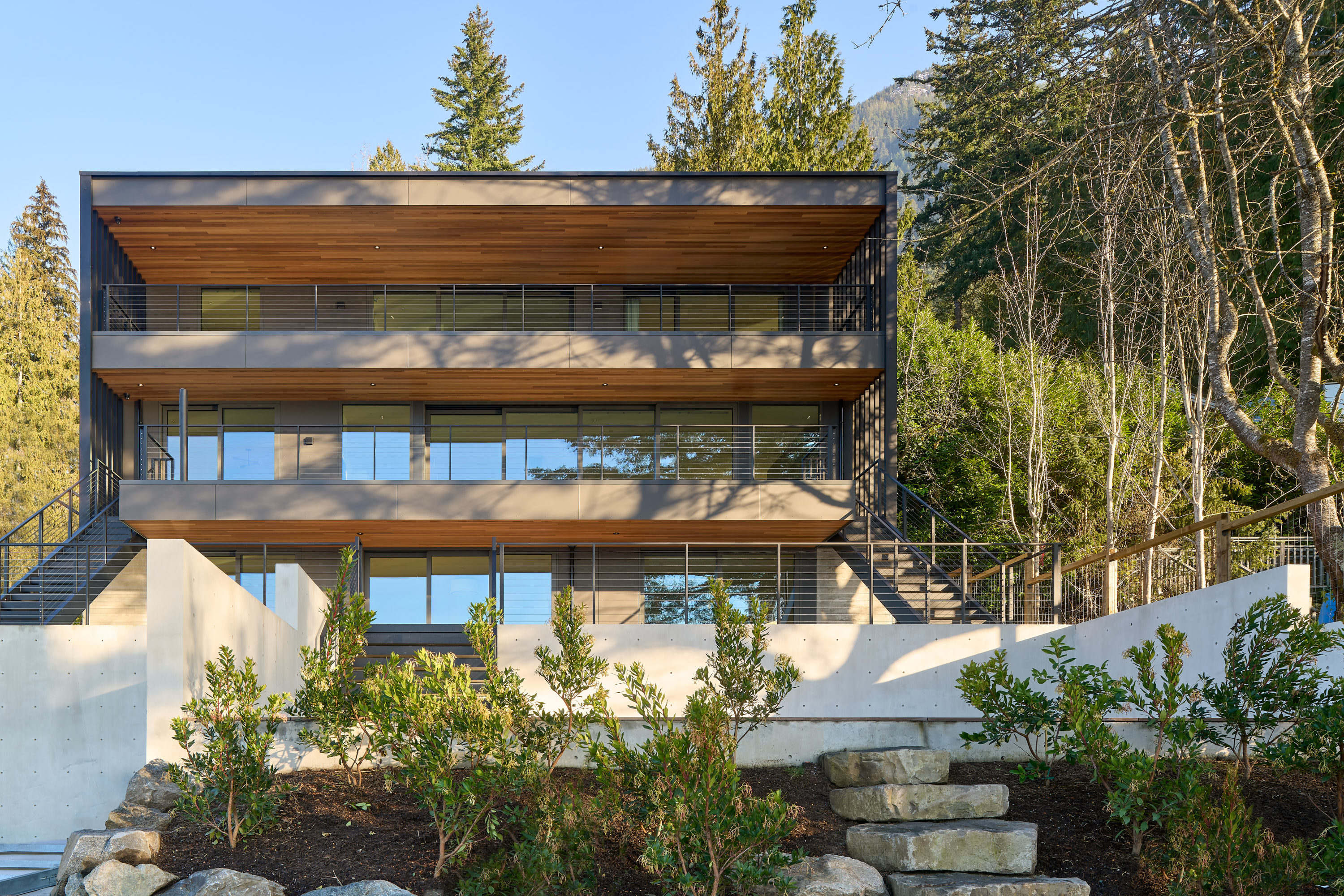 Howe Sound House by Woven Architecture and Design - Architizer