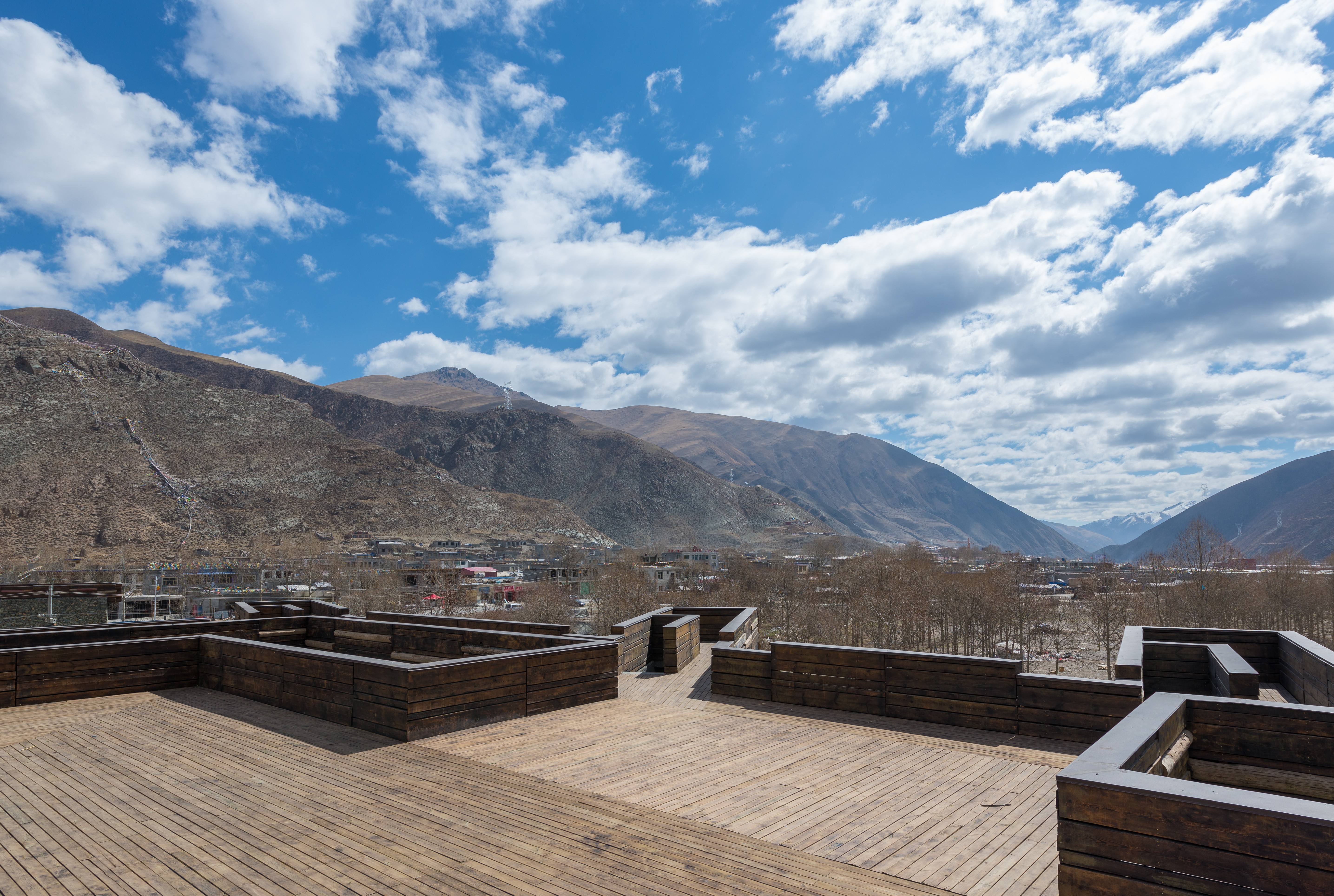 Jianamani Visitor Center by Architectural Design & Research Institute ...