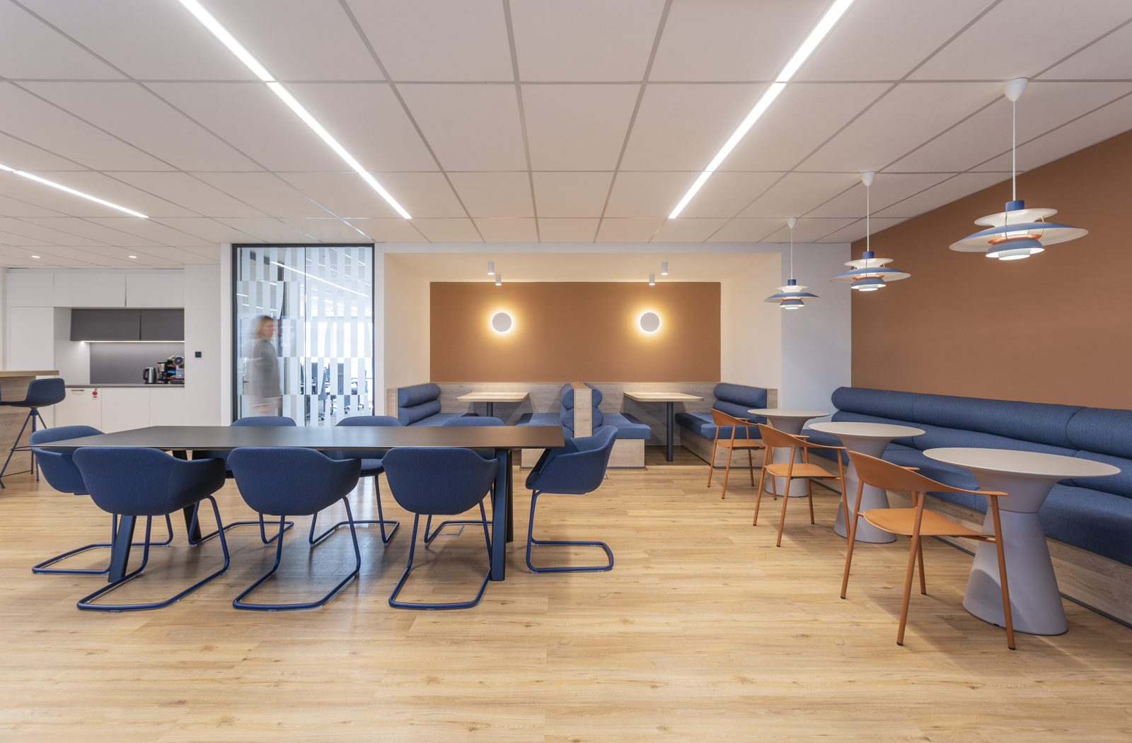Mercuria Offices by A&M ARCHITECTS - Architizer