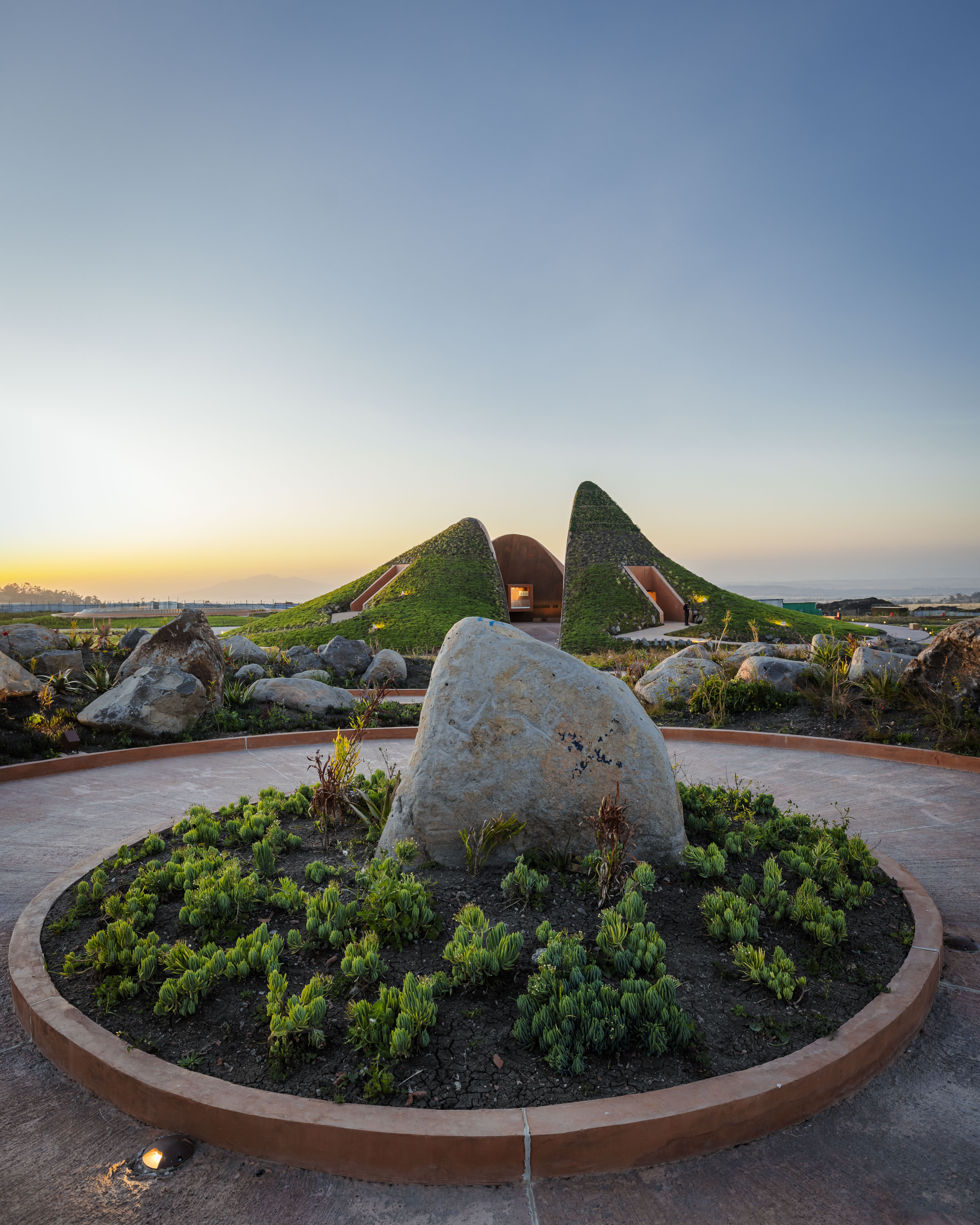 The ET-302 Memorial by Alebel Desta Consulting Architects and Engineers ...